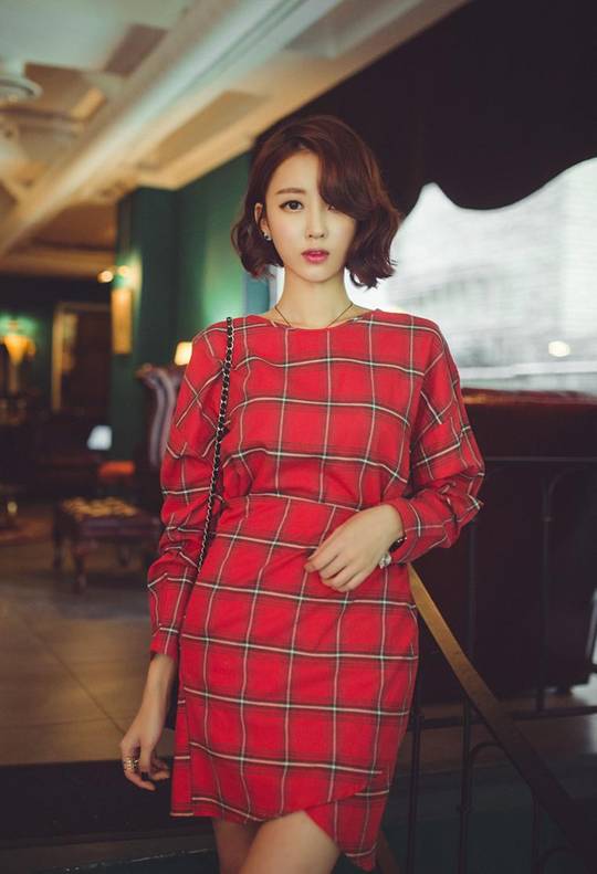 Huge album of Ji Na | Scrolller