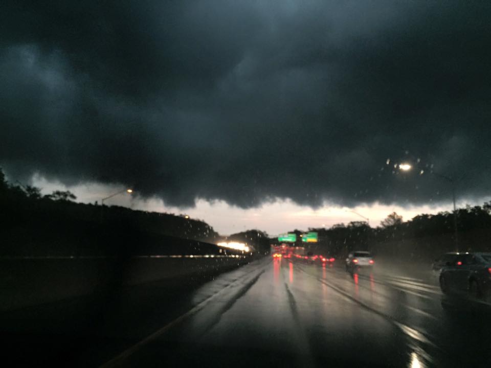 Huge, dark storm cloud over College Park, MD [OC] [960x720] | Scrolller