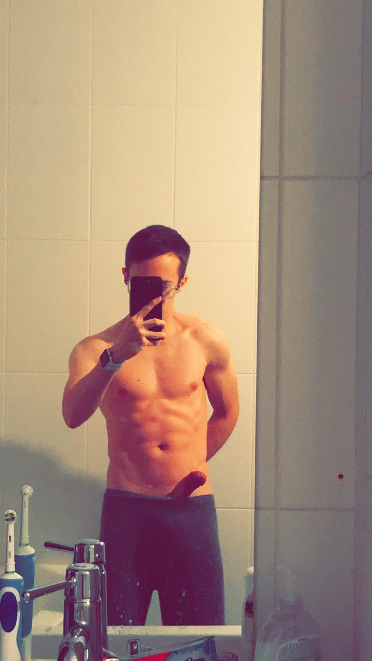 Hung enough? | Scrolller