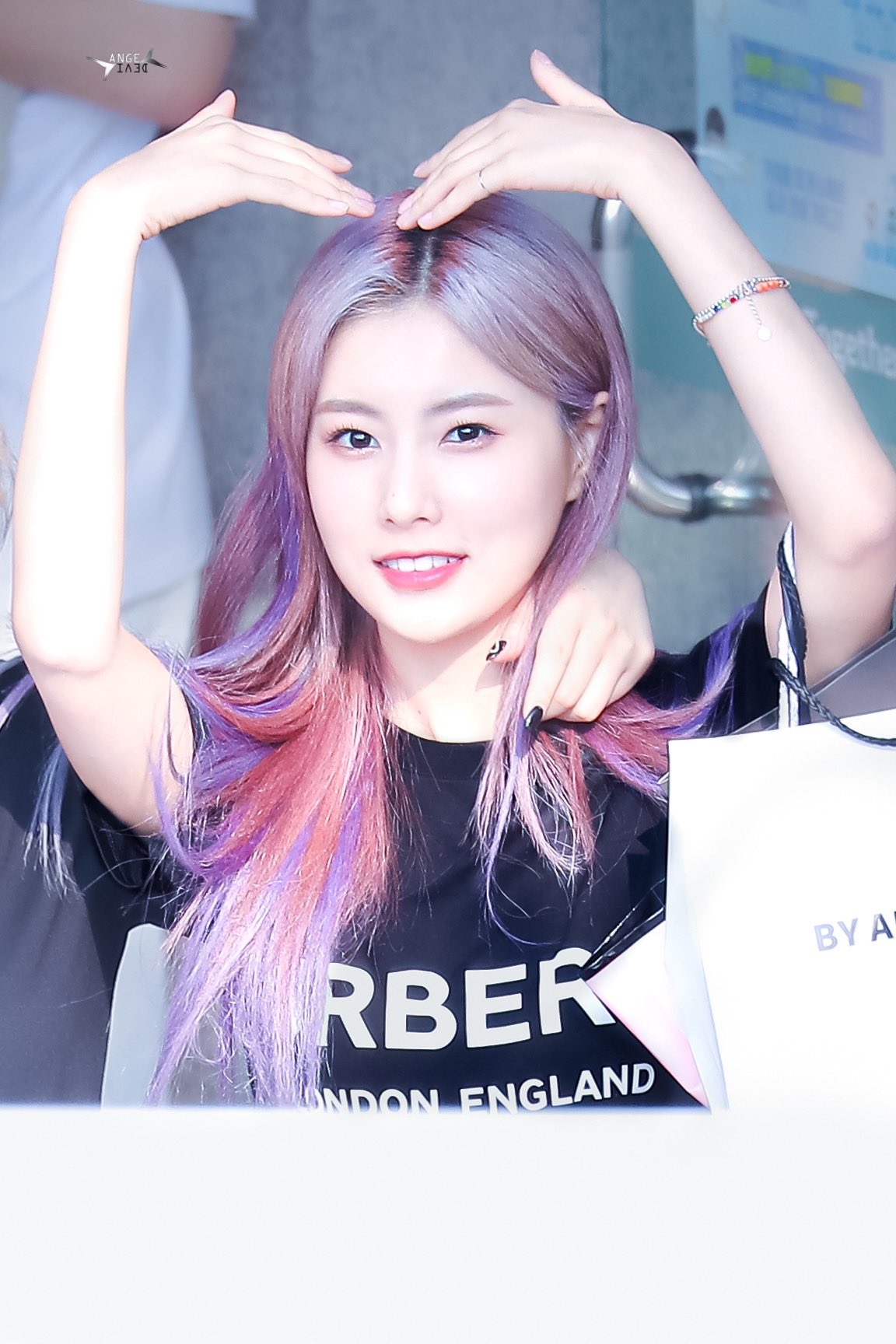 Hyewon Heart | Scrolller