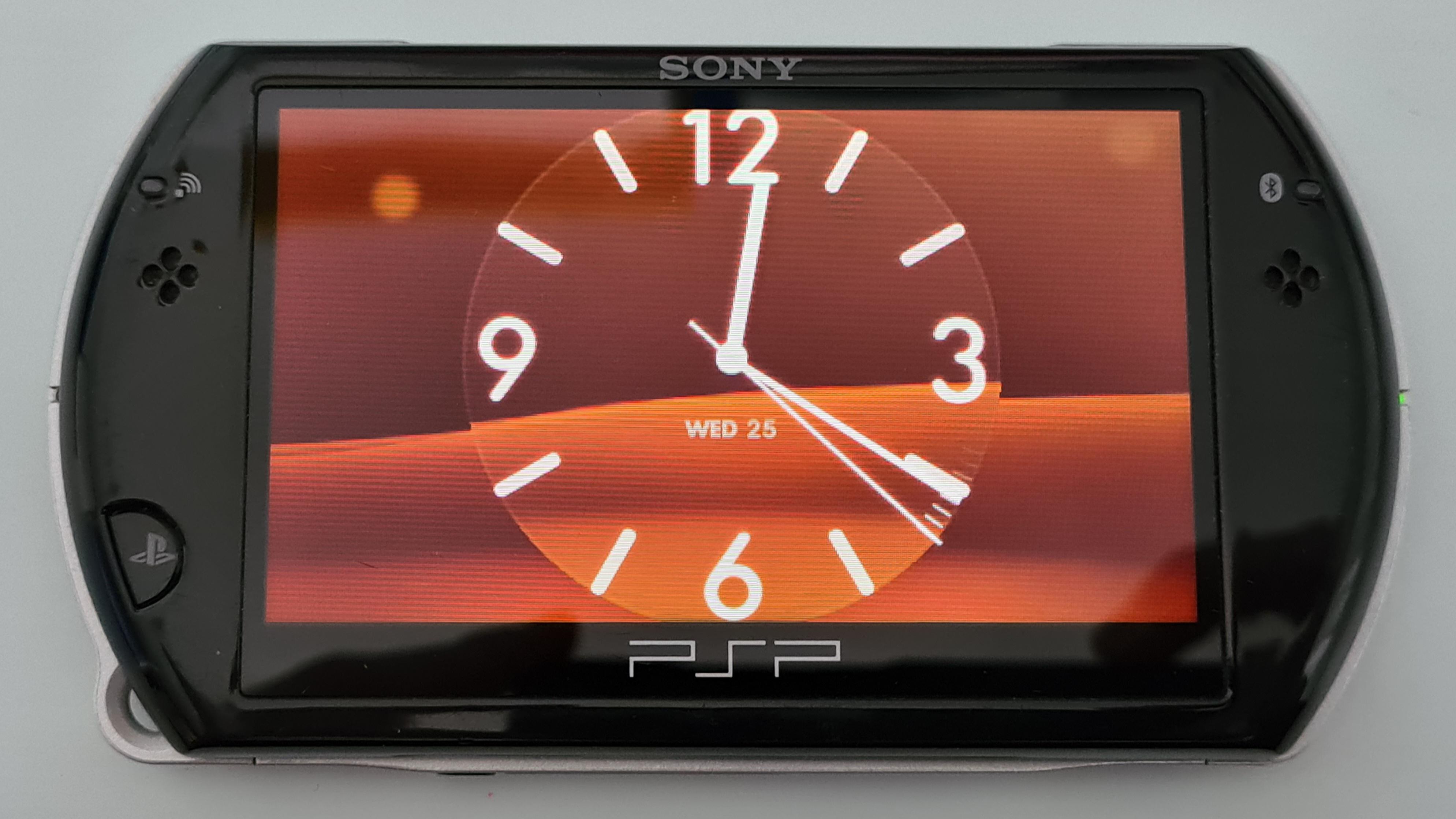 I bought a new clock. | Scrolller