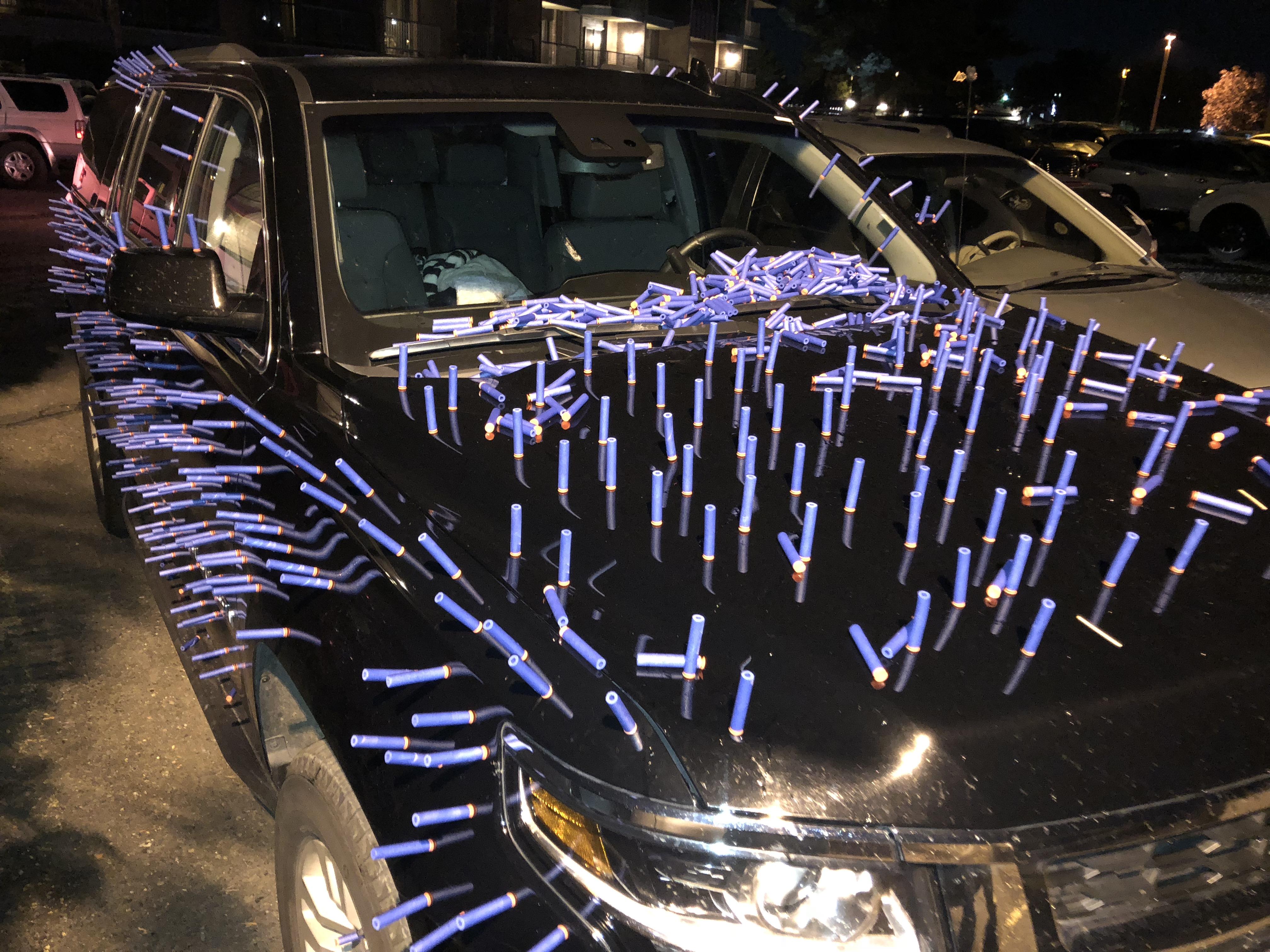 I covered my friend’s car with 1000 nerf darts for his morning carpool. | Scrolller