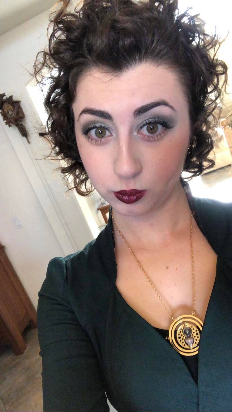 I decided to dress as a student Bellatrix for a Harry Potter symphony. | Scrolller