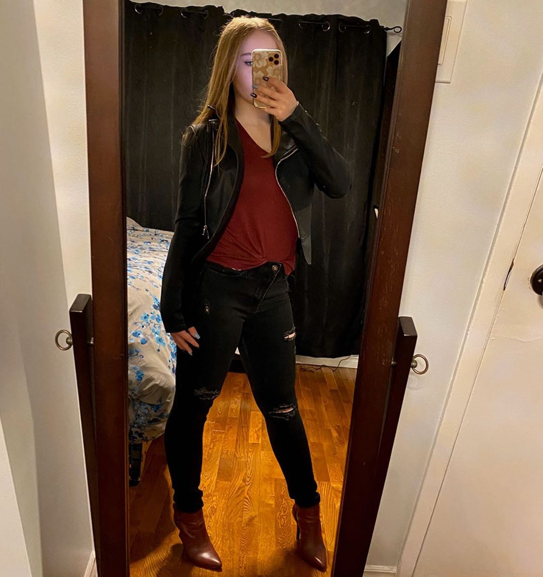 I desire her (IKTR) | Scrolller