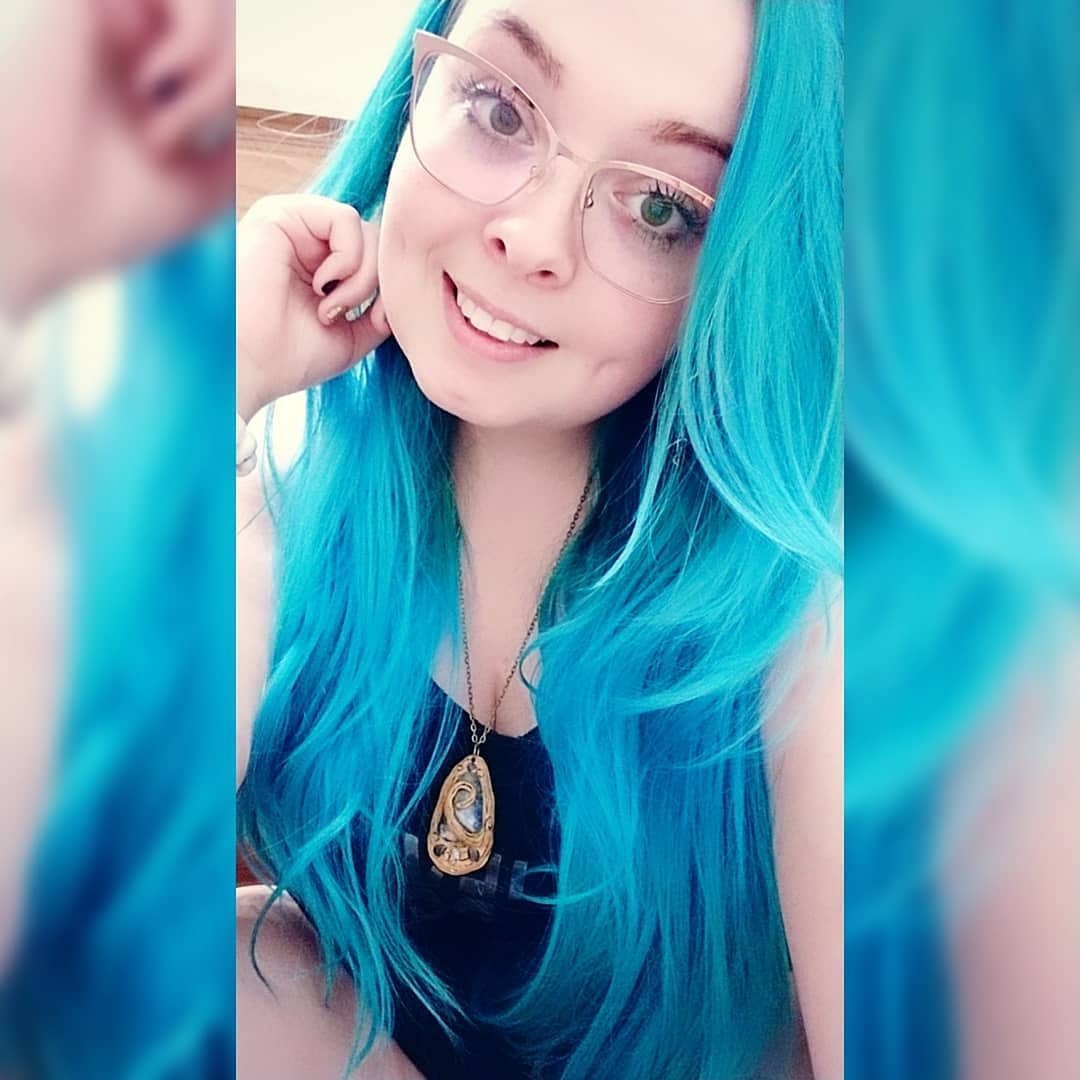 I Didnt Have Dimples Before I Got My Cheeks Pierced Do You Like Them 🥰 Scrolller