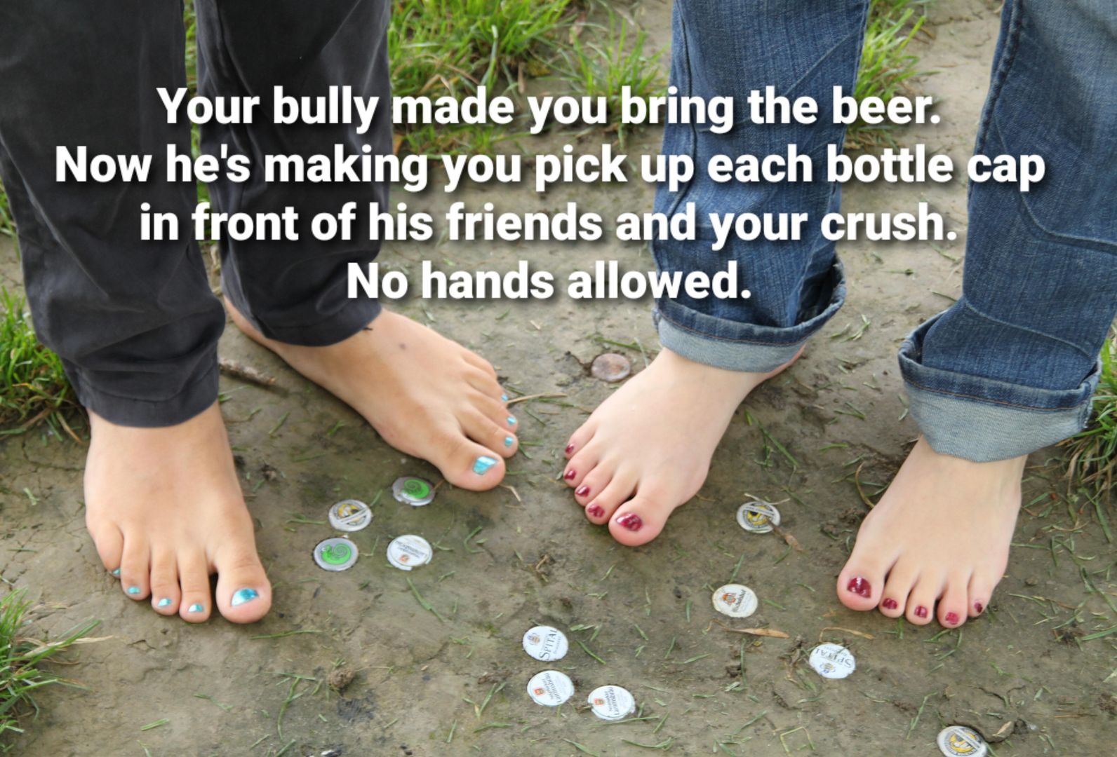 I get down on all fours and use my mouth, so there's no litter | Scrolller