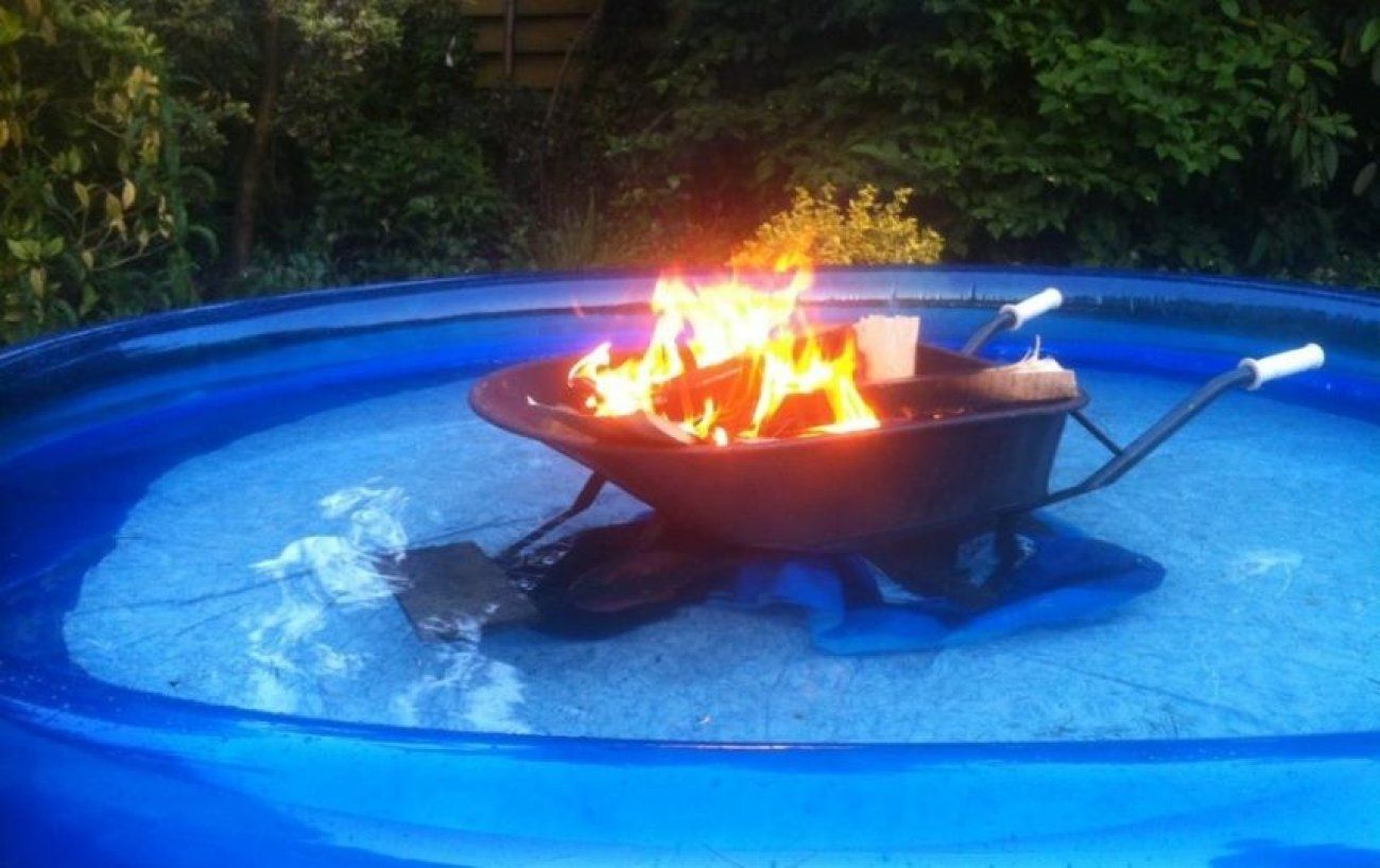Redneck pool heating | Scrolller
