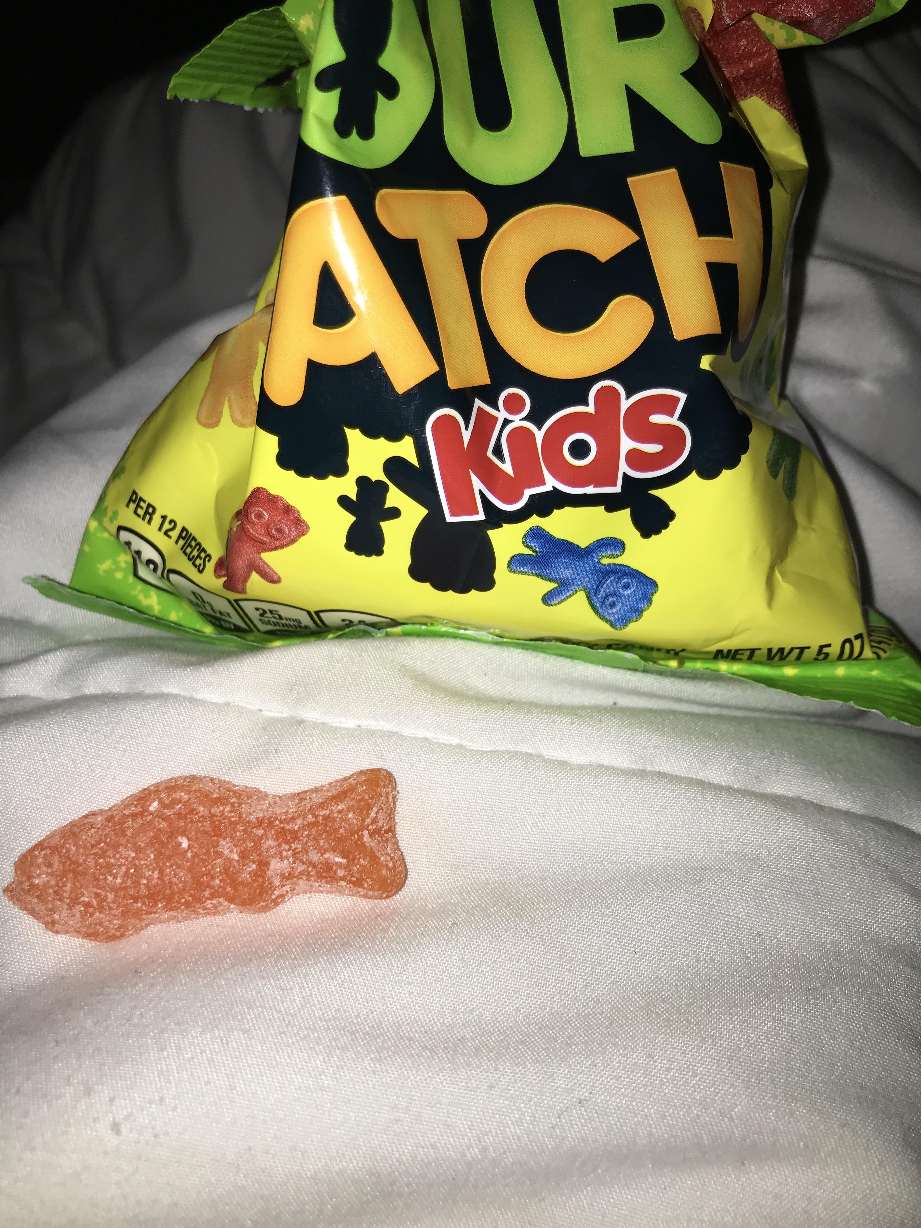 I got a sour Swedish fish in my Sour Patch Kids | Scrolller