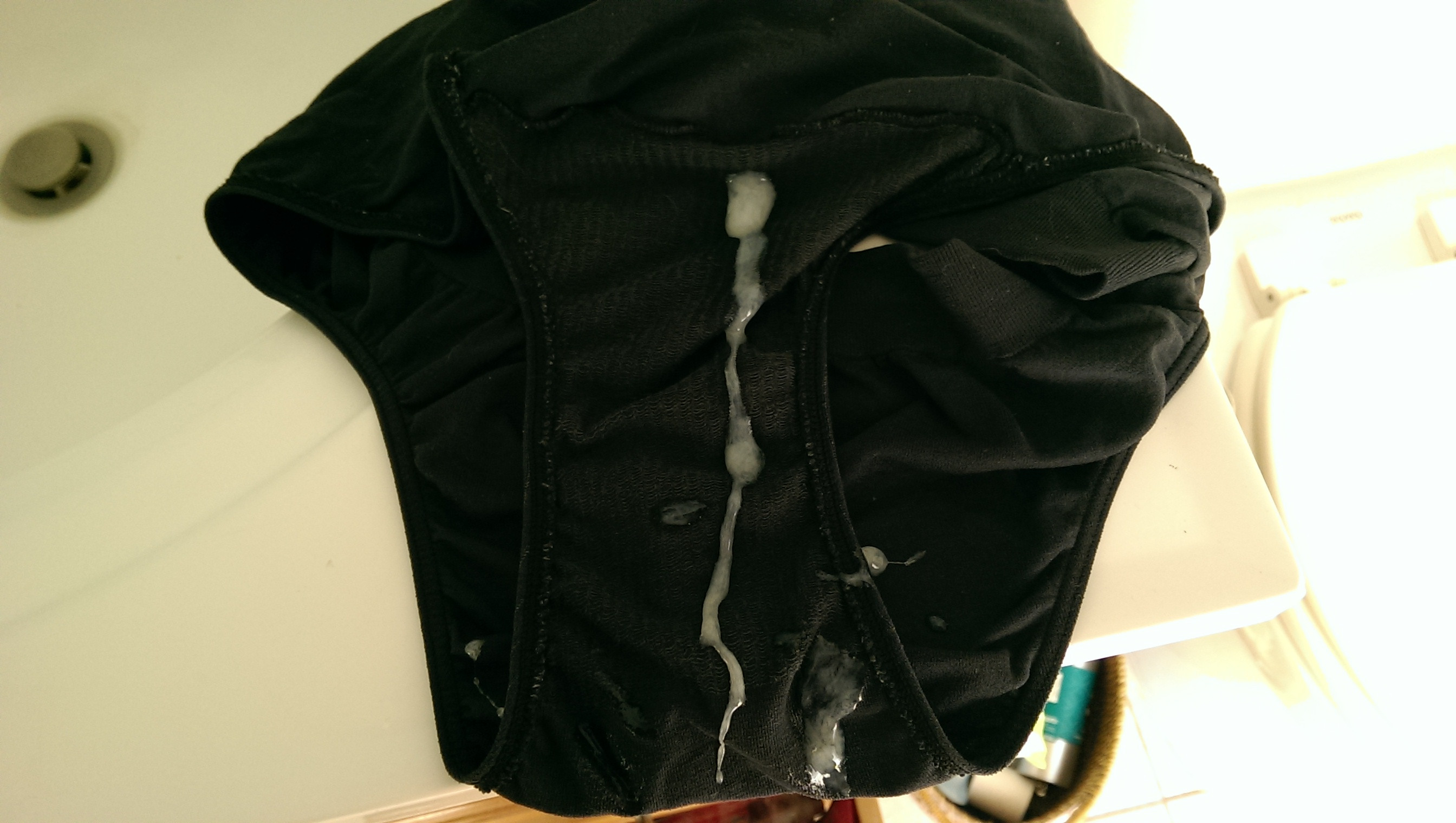 I had to rub one out. | Scrolller