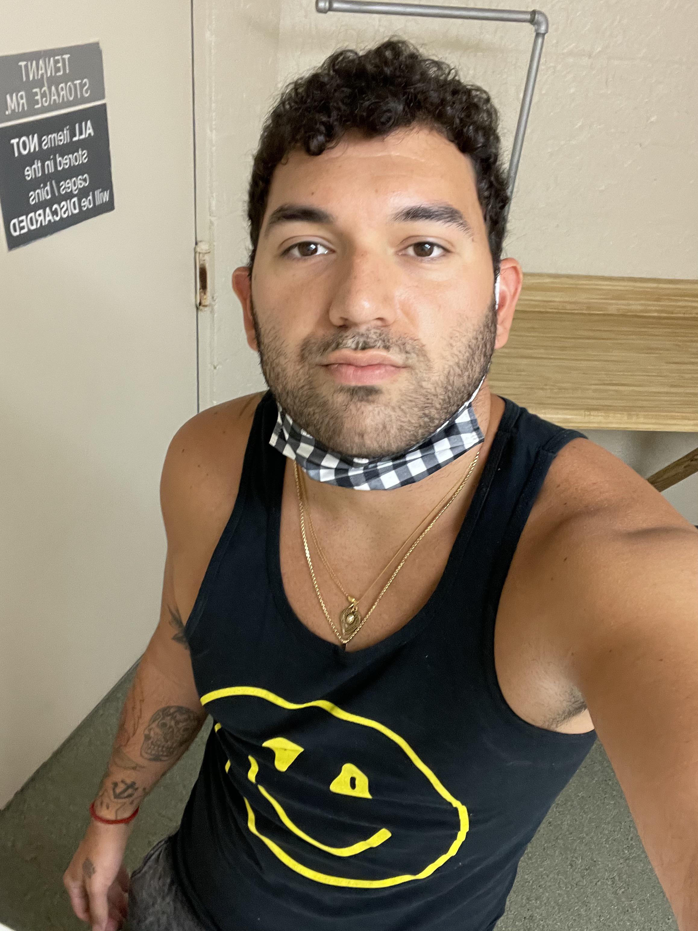 I hate doing laundry | Scrolller