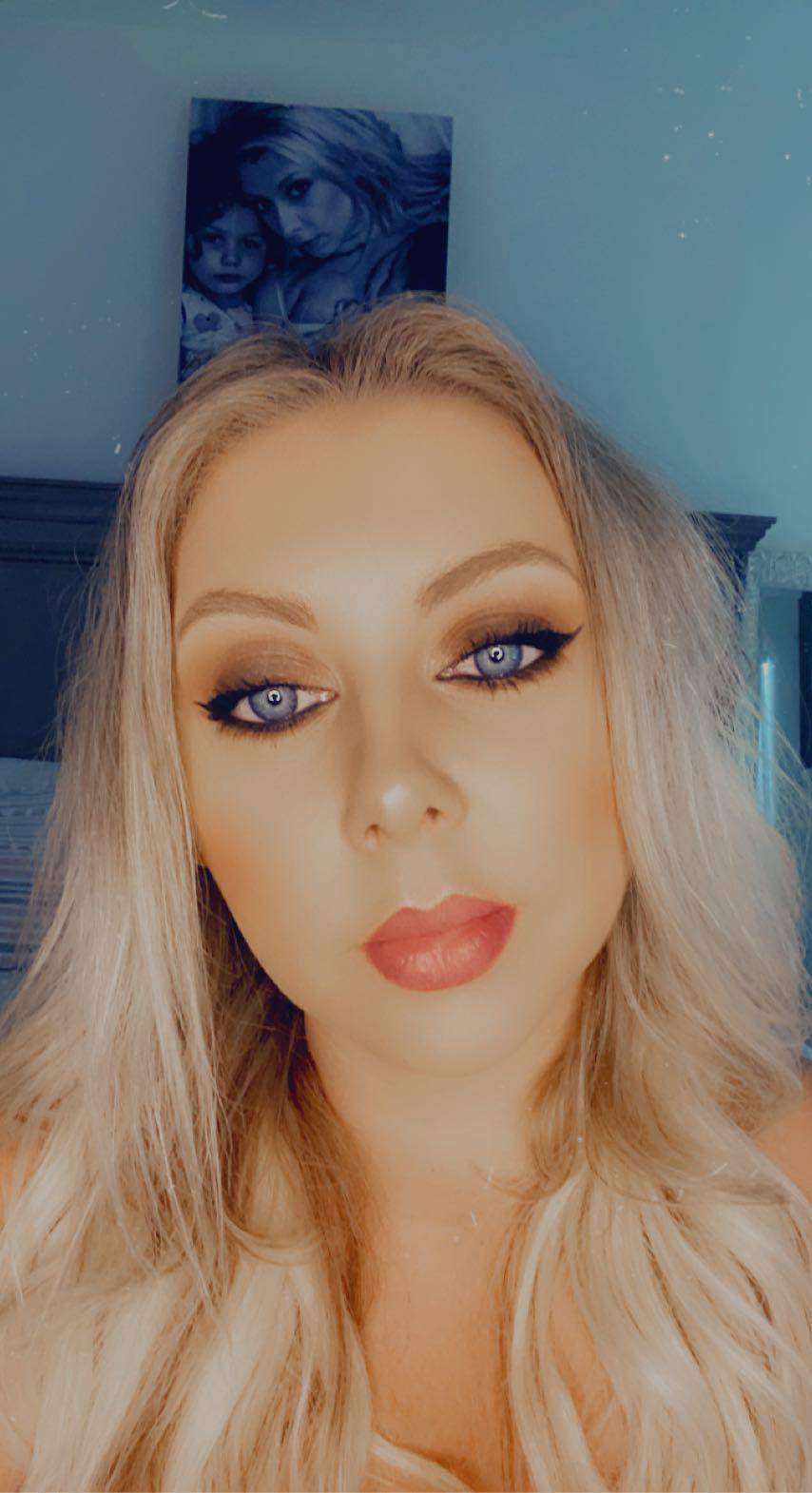 I have been told that my eyes are hypnotizing…. | Scrolller