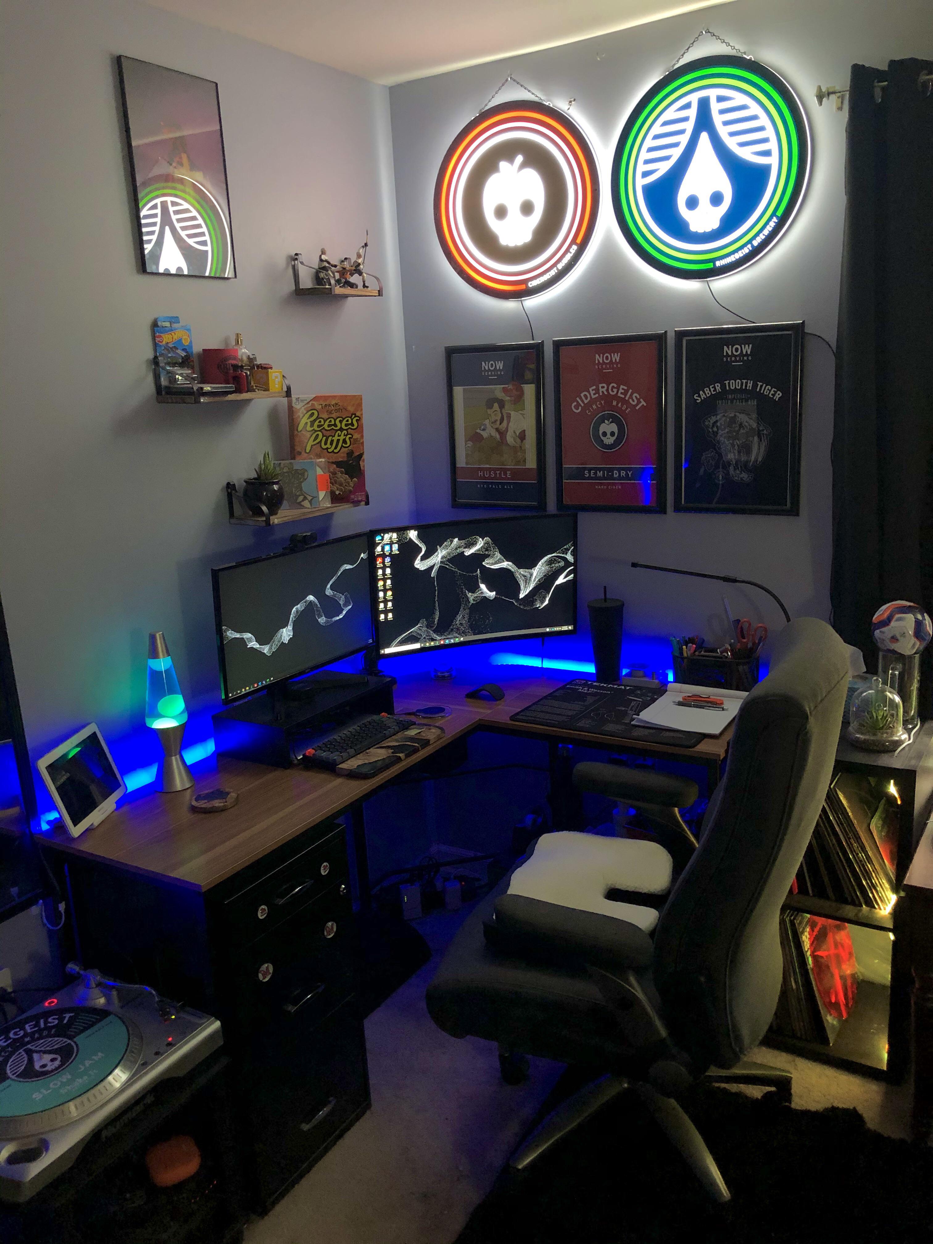 I have my WFH setup completed for now | Scrolller