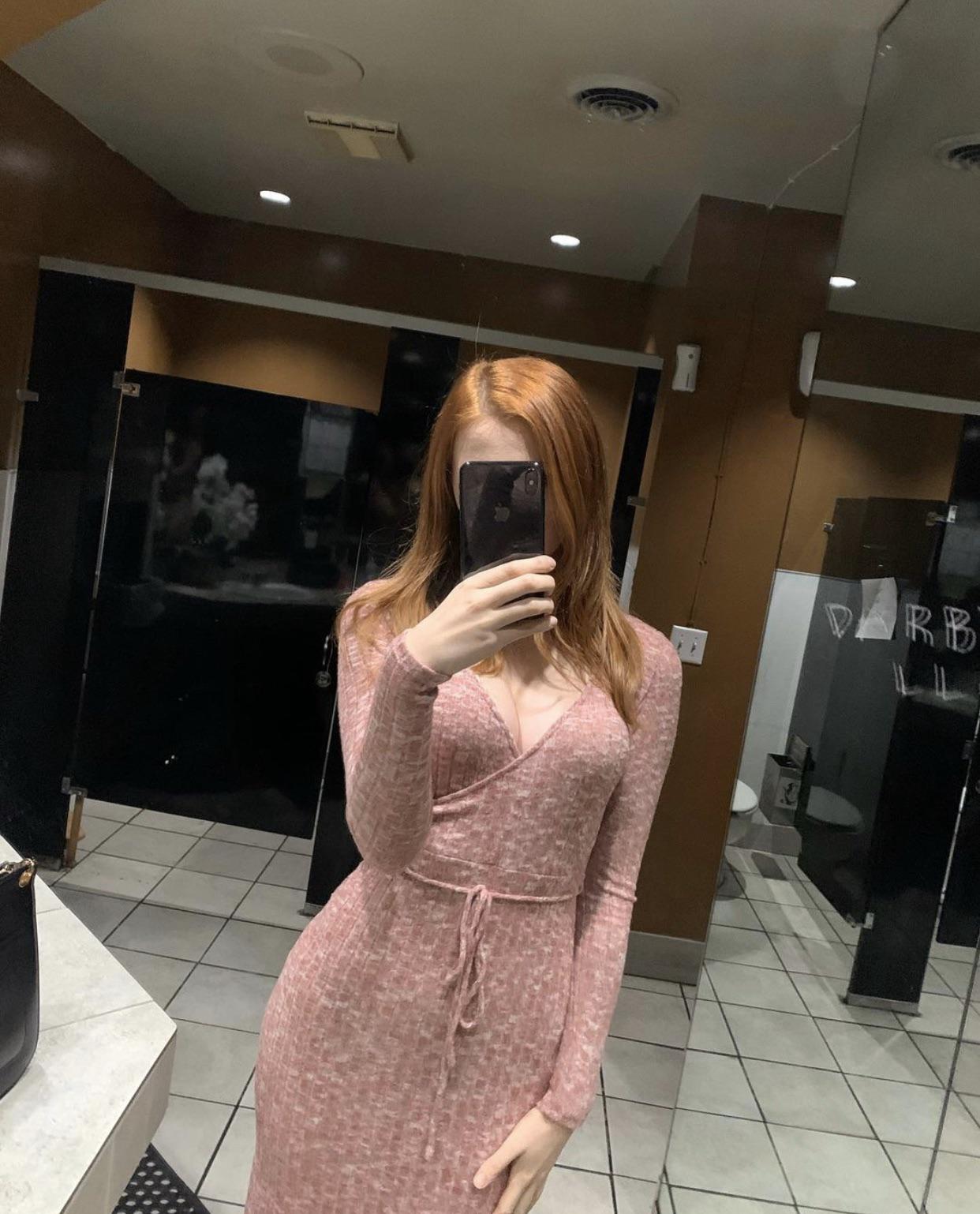 Hourglass | Scrolller