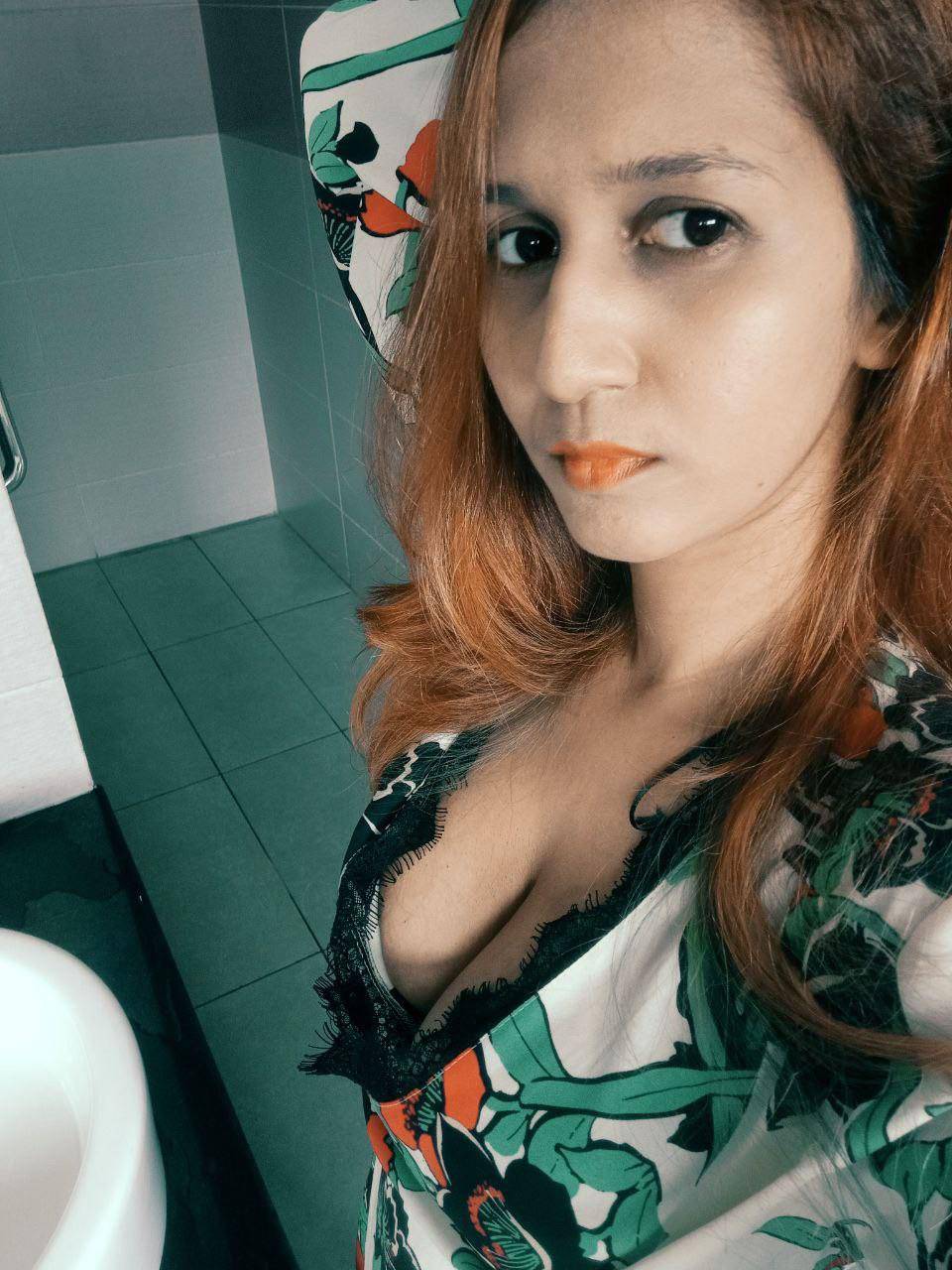 I like talking to strangers | Scrolller