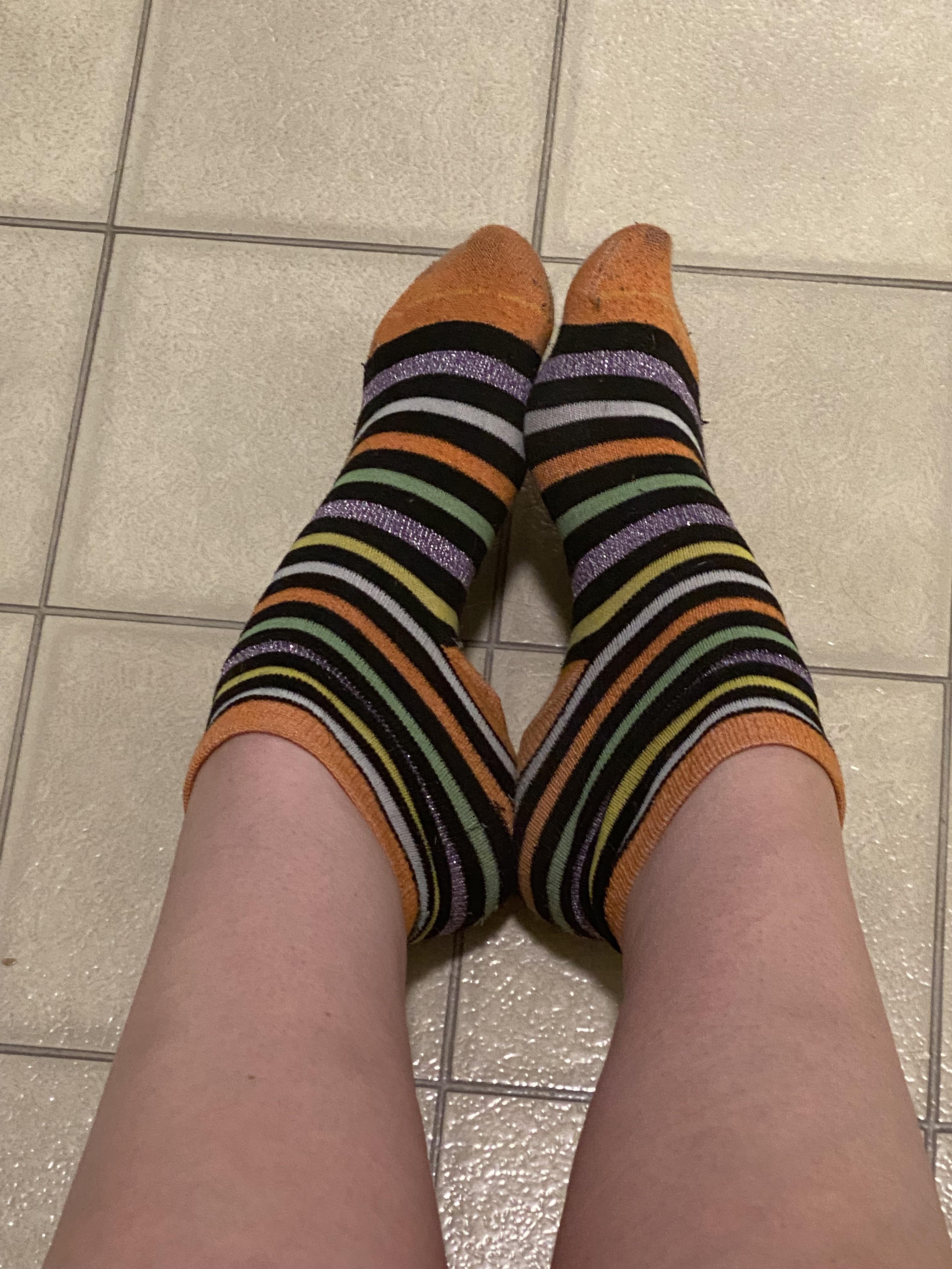 I love these cute socks!! | Scrolller