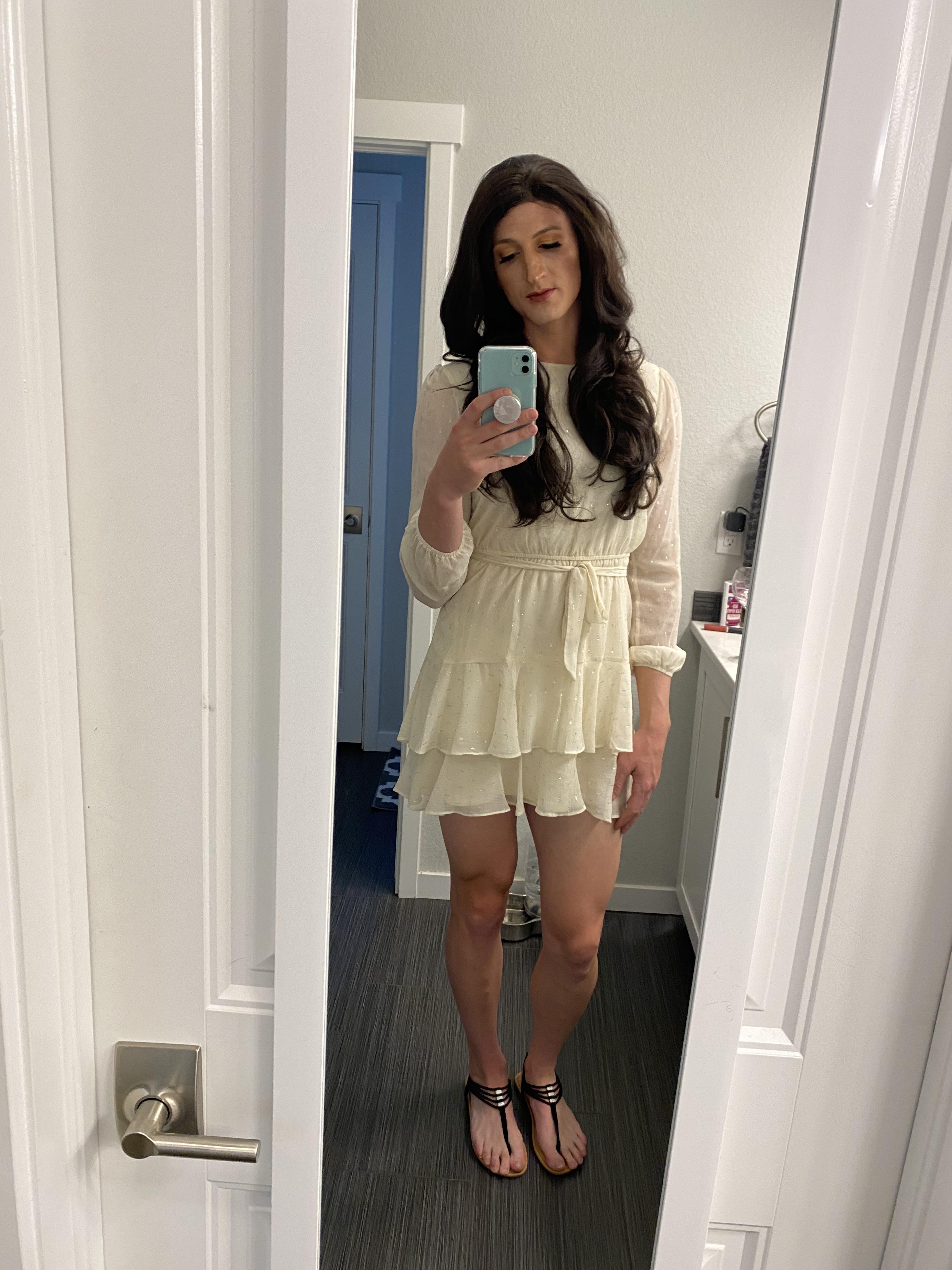 I’m moving soon, cheer me up? | Scrolller