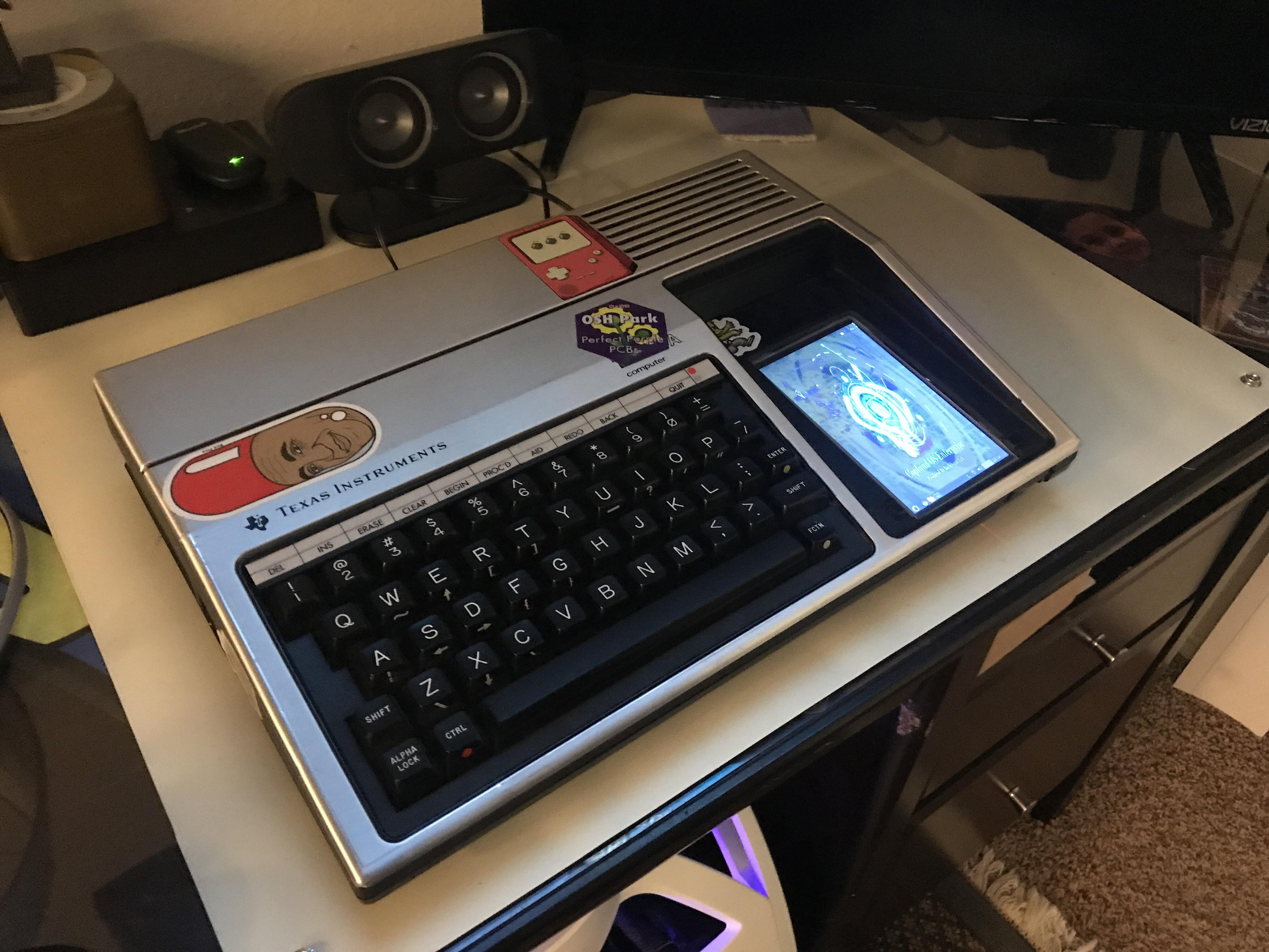 I made a cyberdeck | Scrolller