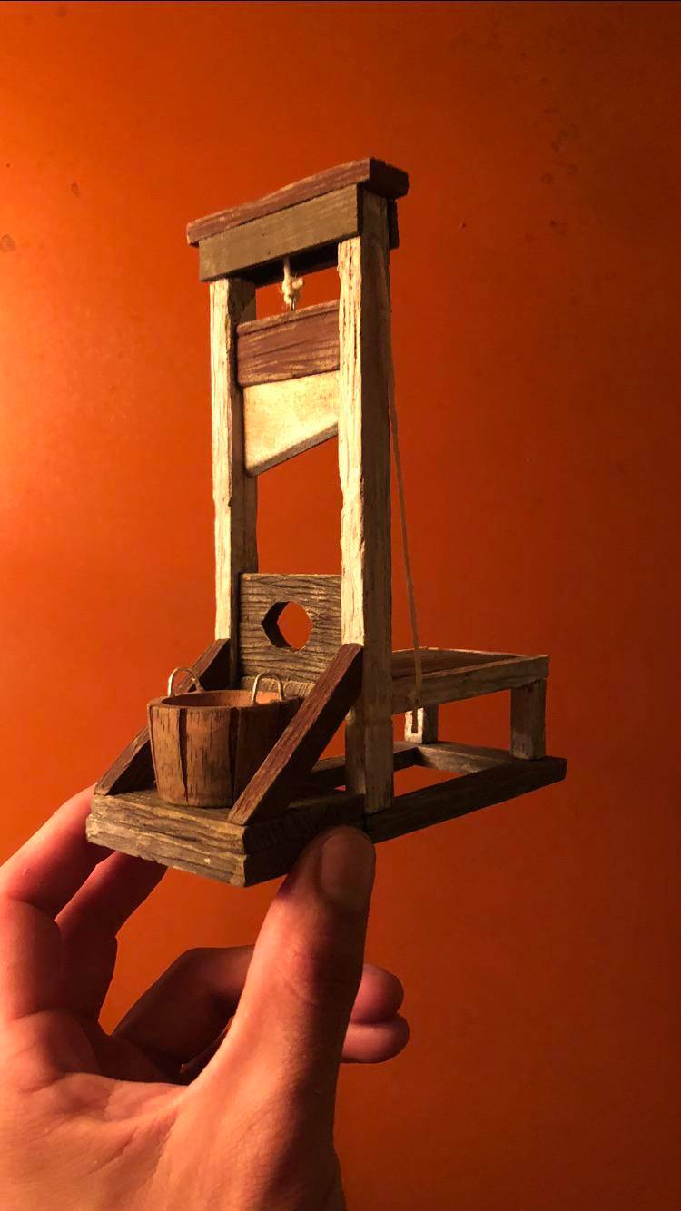 I made a small guillotine. For the times. | Scrolller