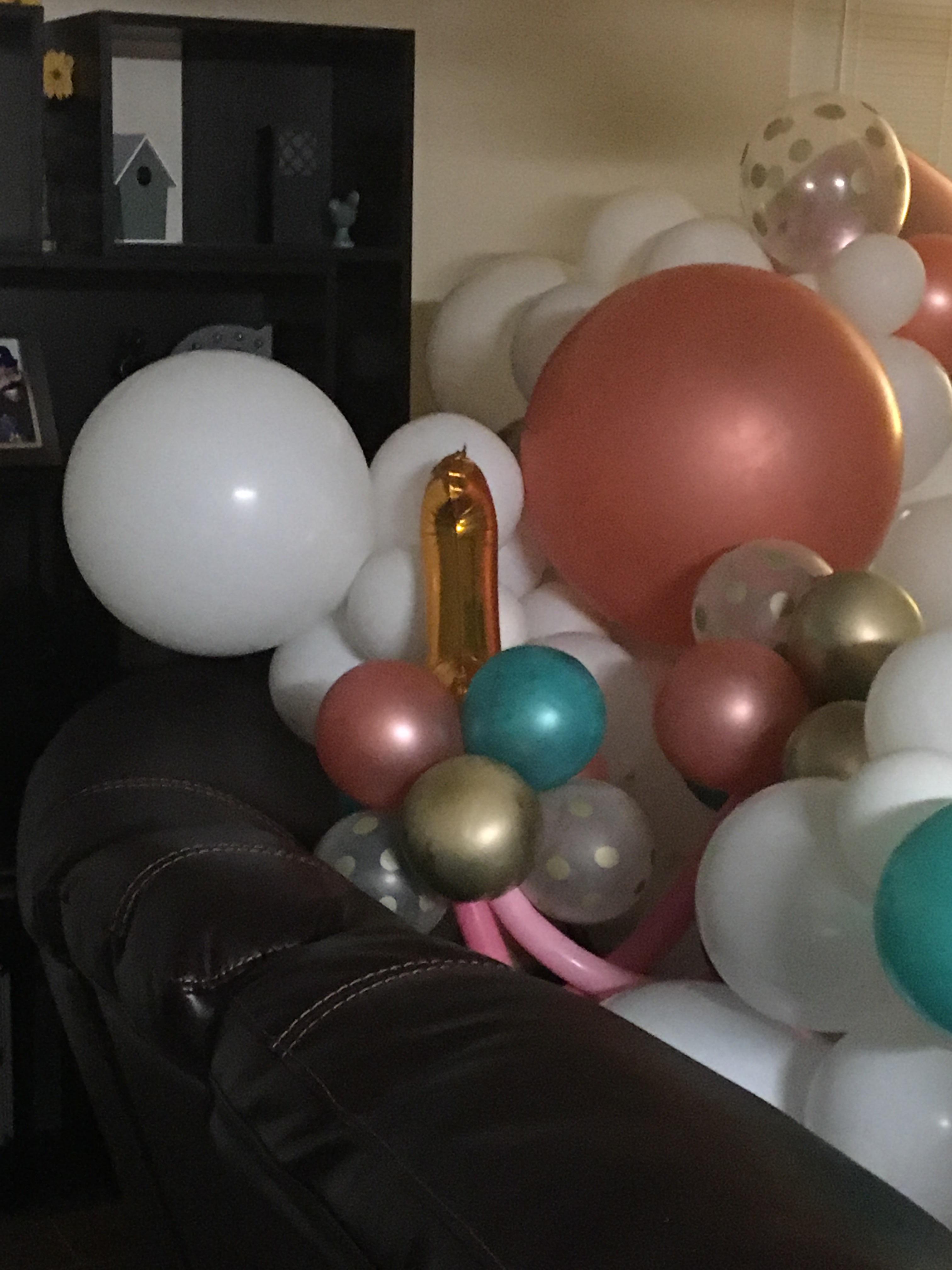 I never knew balloons could look so wrong | Scrolller