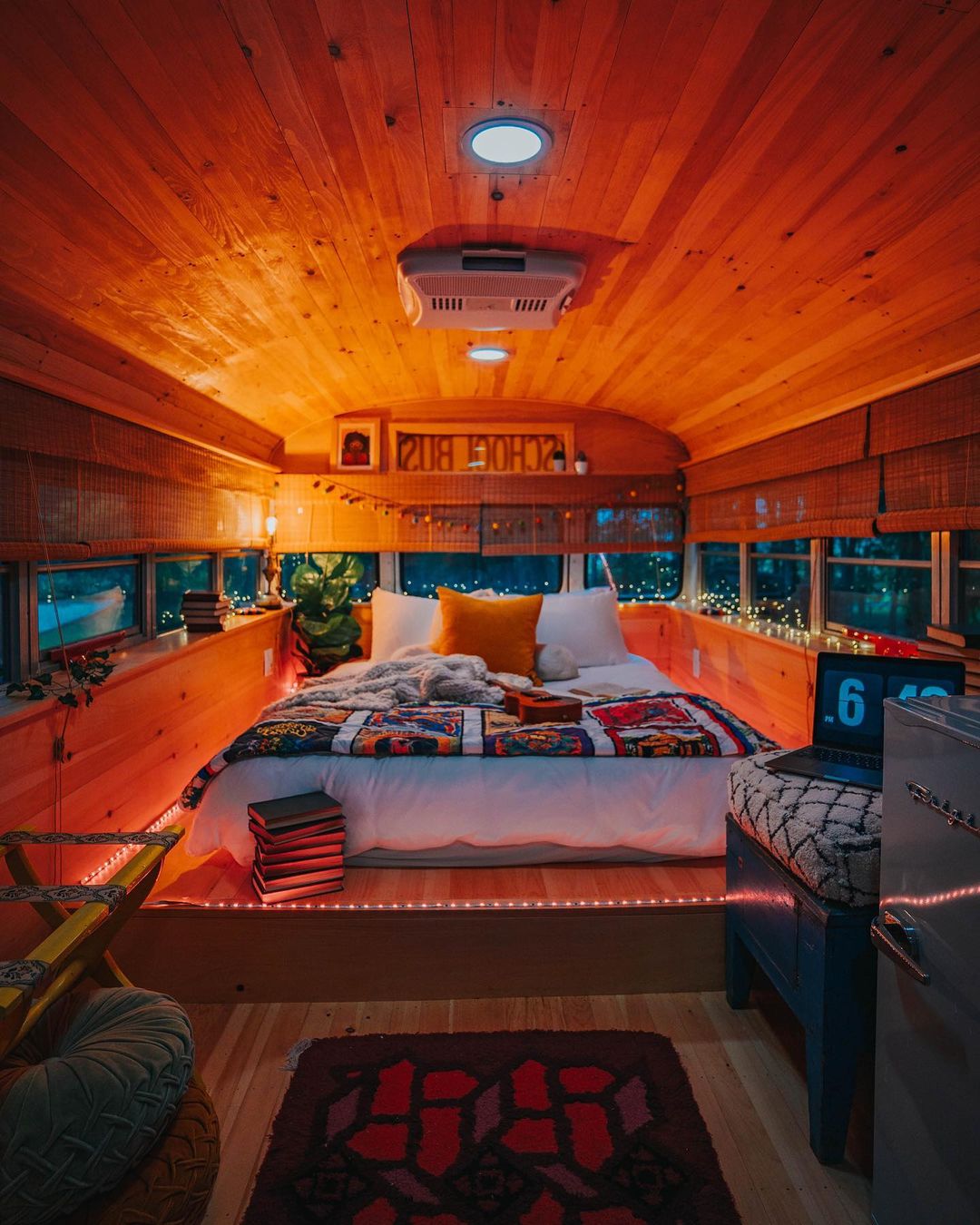 I never thought a converted bus could look this cozy. | Scrolller