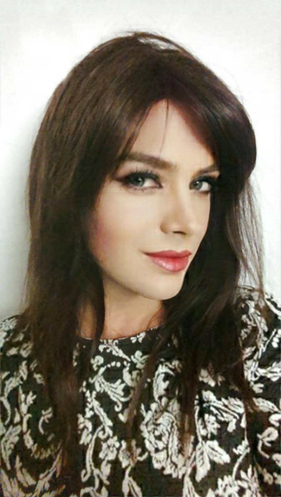 I really love the feeling of a warm load on my face... could you help me with that? | Scrolller