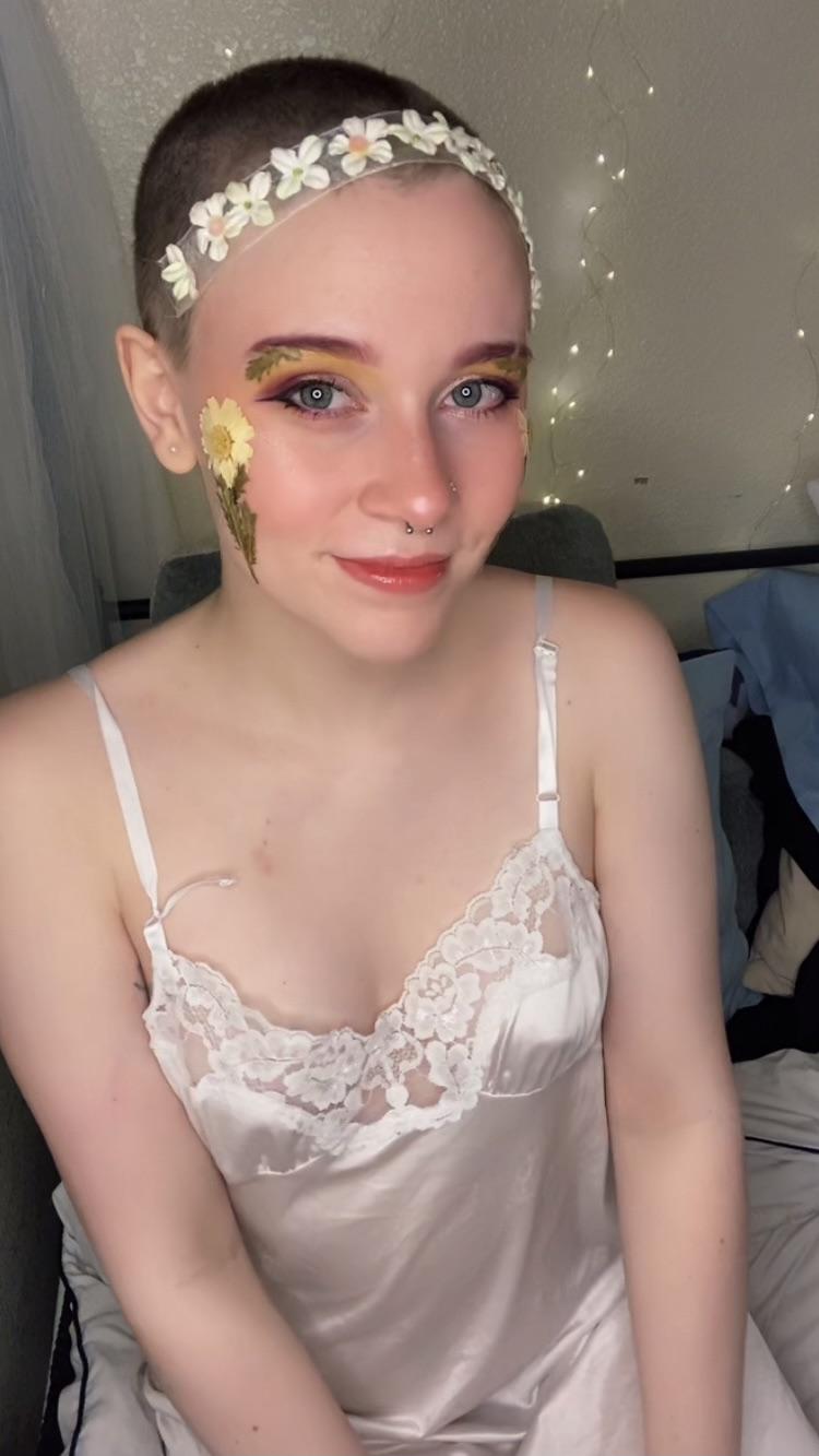 I shaved my head for the first time ever :) | Scrolller