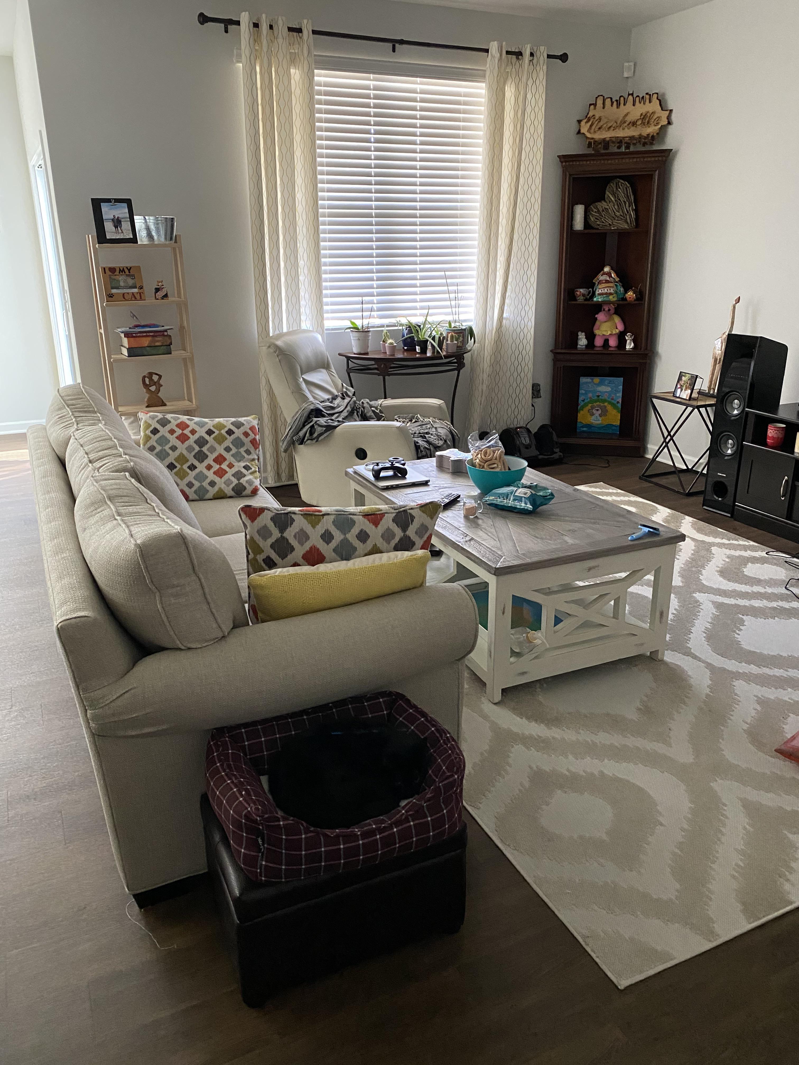 I spy with my little eye a void... | Scrolller