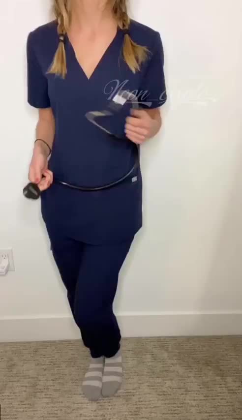 I think something may be wrong with my stethoscope!!! 🩺 🤷🏼♀️ | Scrolller I think something may be wrong with my stethoscope!!! 🩺 🤷🏼♀️ | Scrolller