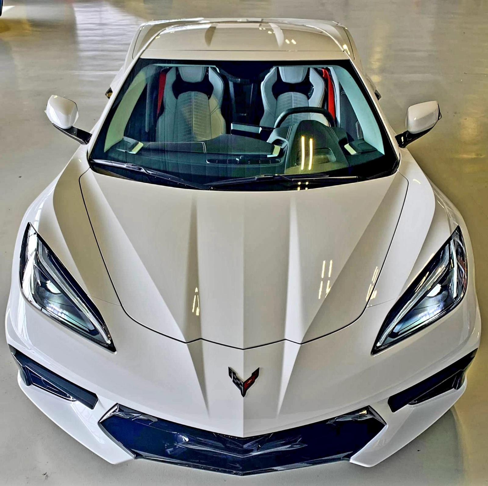 I thought the photo and angle of this Corvette C8 is absolutely brilliant. | Scrolller