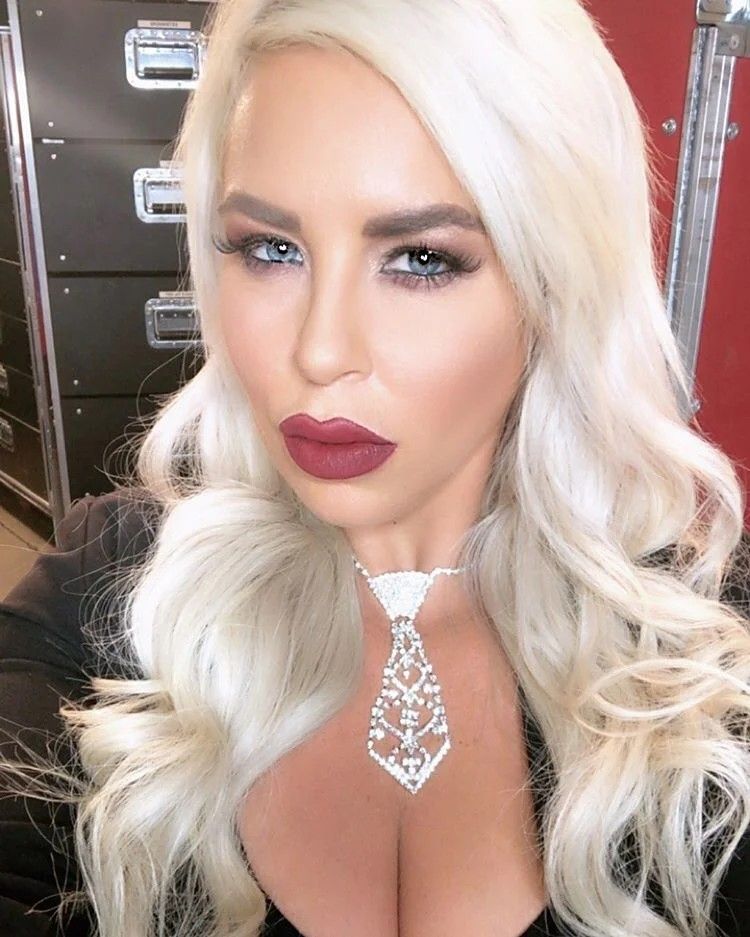 I wanna tittyfuck Dana so bad. | Scrolller