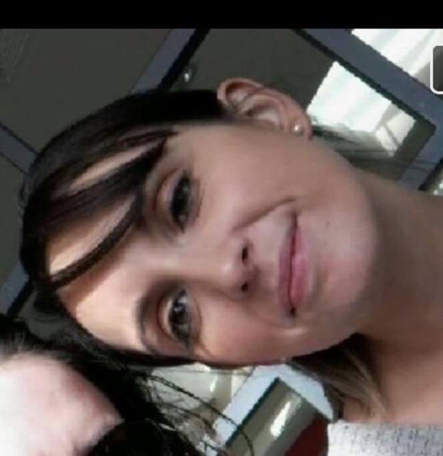 My Single mom dm for her number | Scrolller My Single mom dm for her number | Scrolller
