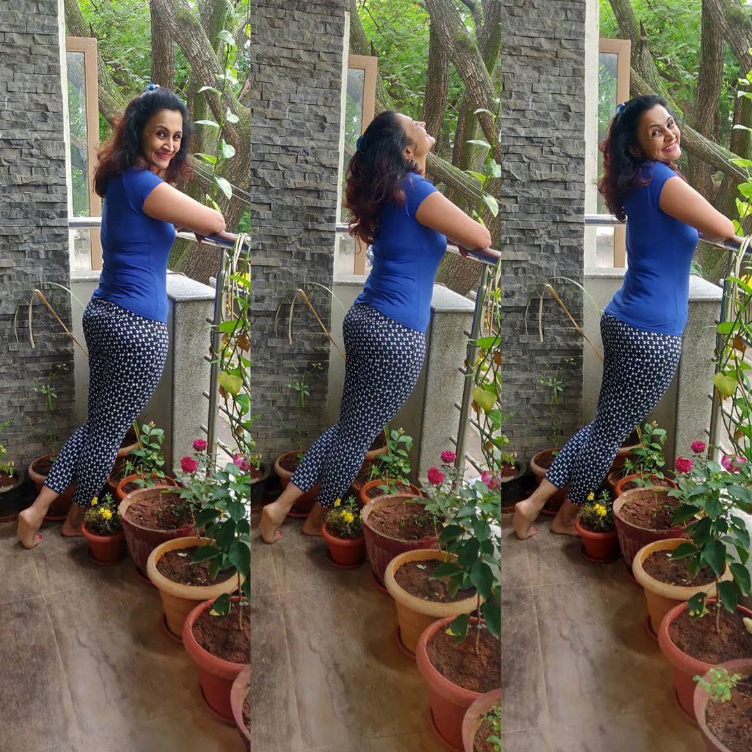 I want to see all of mommy’s holes being pounded like an animal | Scrolller