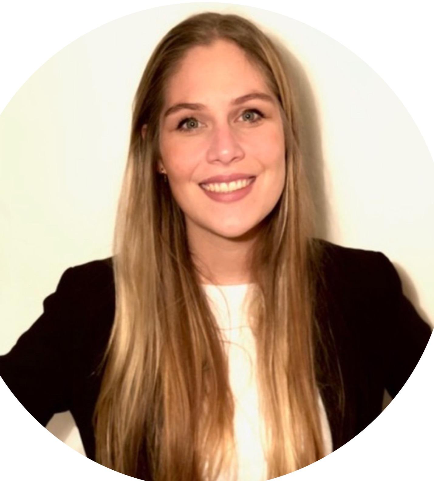 I want to watch her fuck my dad | Scrolller