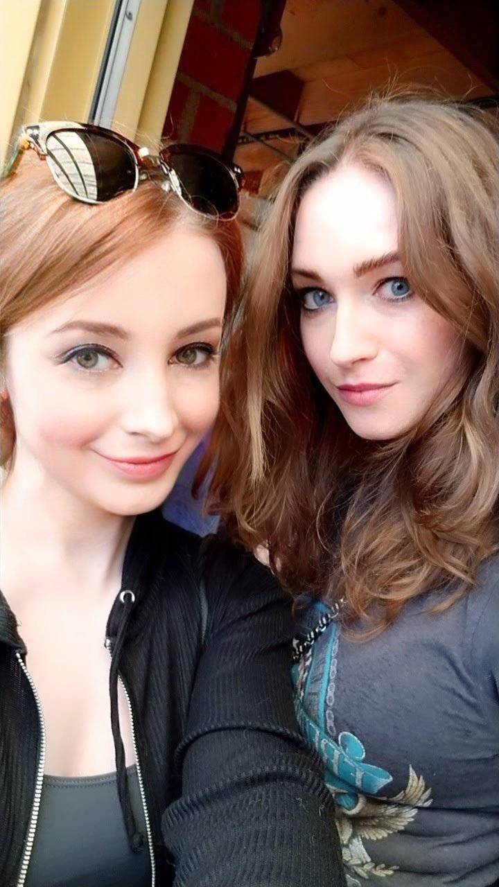 I was so excited to meet one of my biggest trans role models | Scrolller