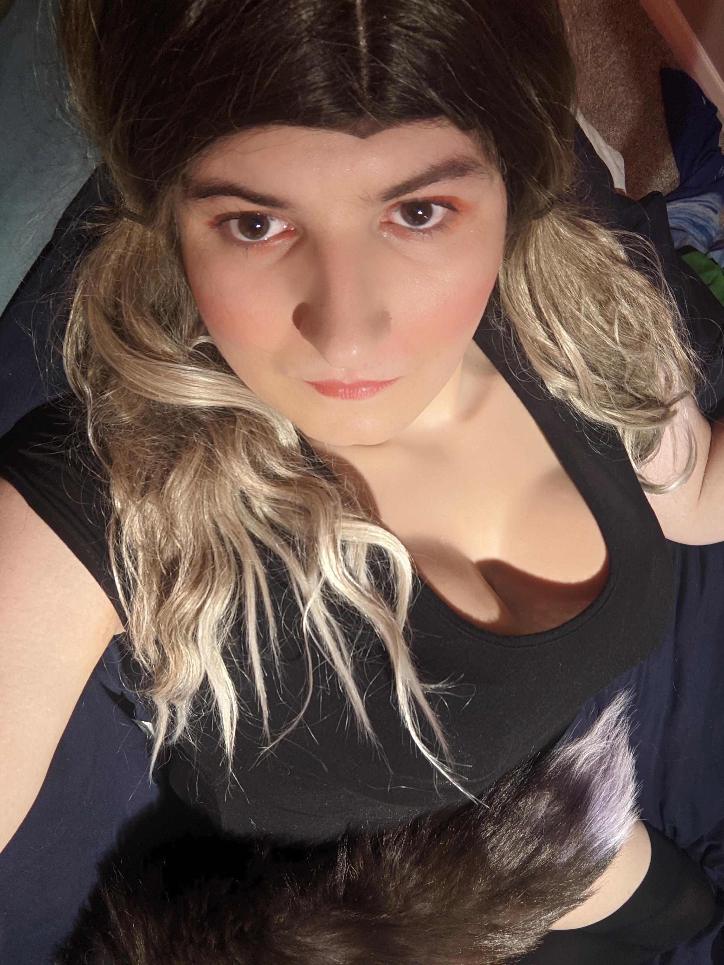 I went for minimalistic makeup ️ | Scrolller