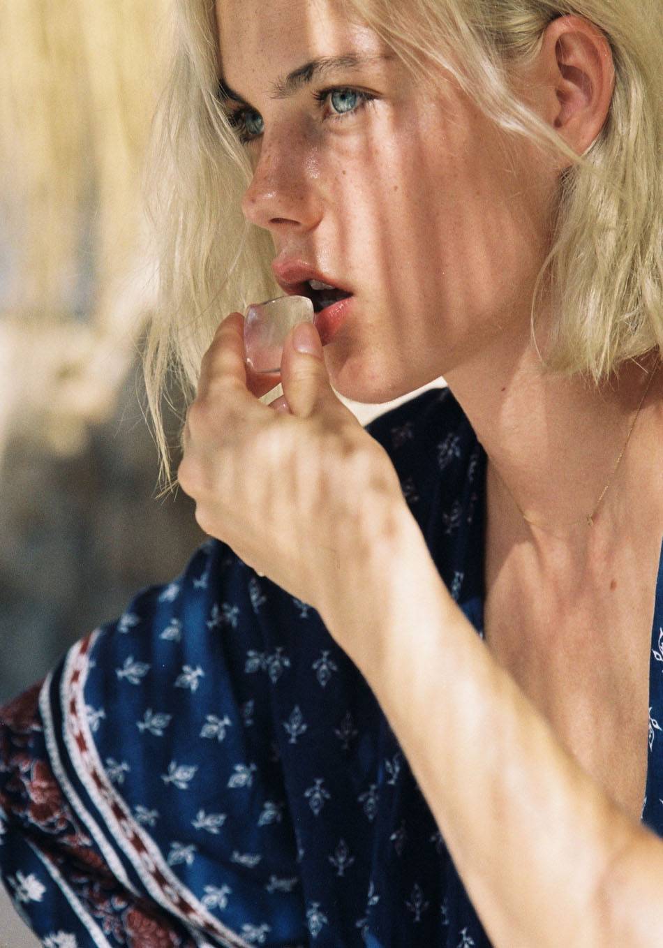 Ice cube | Scrolller