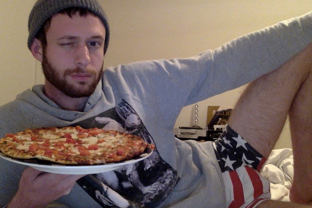 Ideal Friday Night | Scrolller