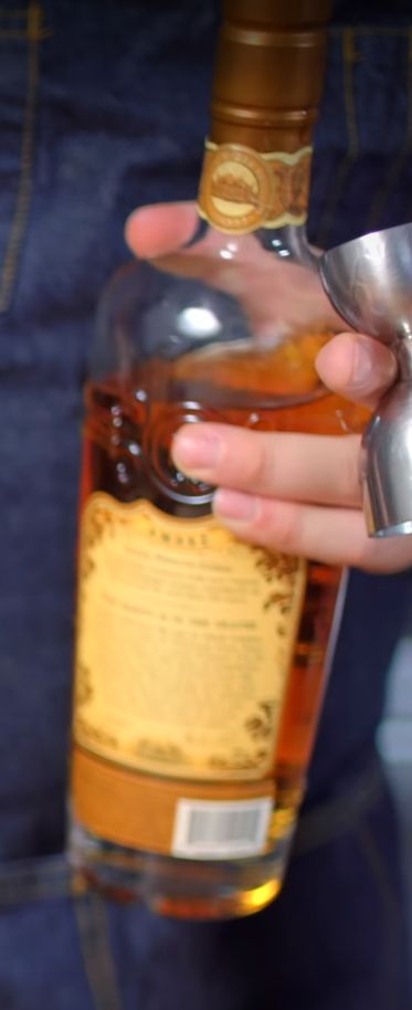 Identifying a bottle | Scrolller