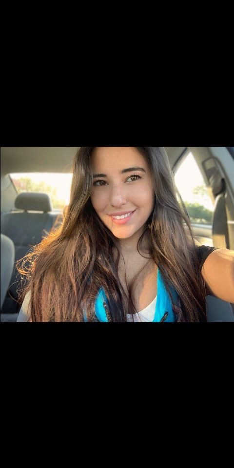 If you need a mistress text me on Kik roselillian2 | Scrolller