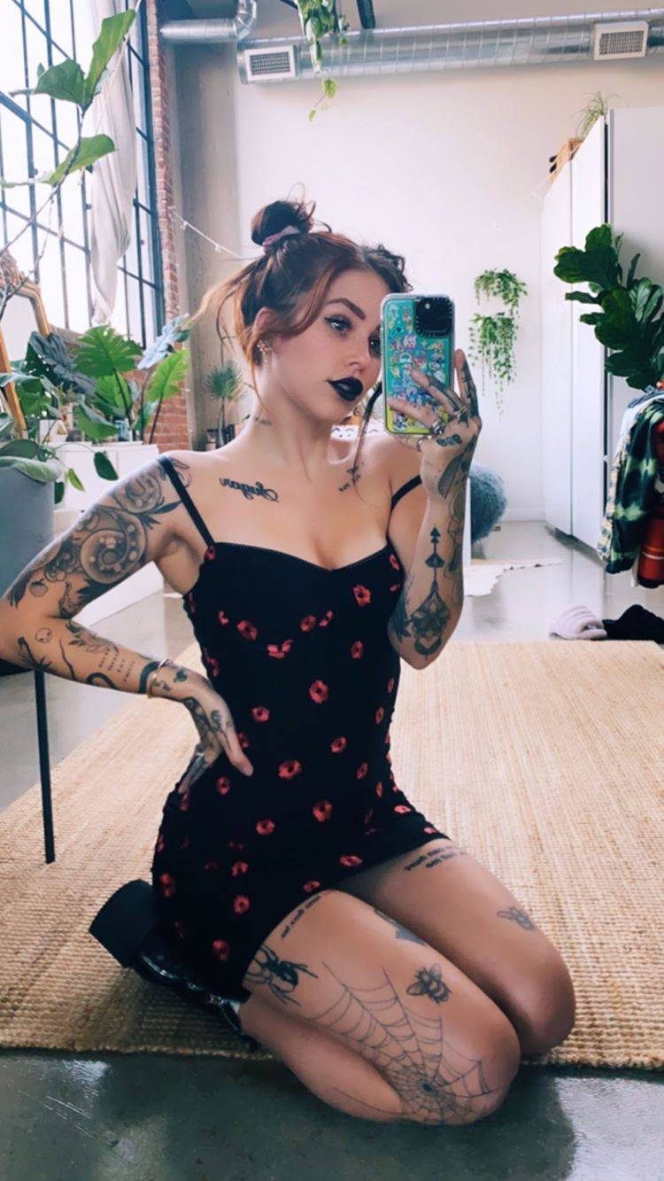 IG Story | Scrolller