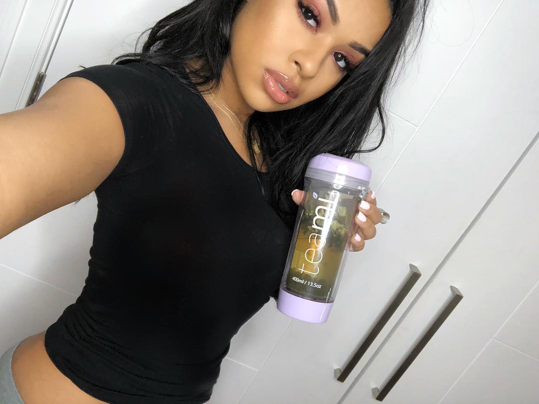 I'm mistress Sophia seeking for slave to lock up in chastity and do anything to please me ...