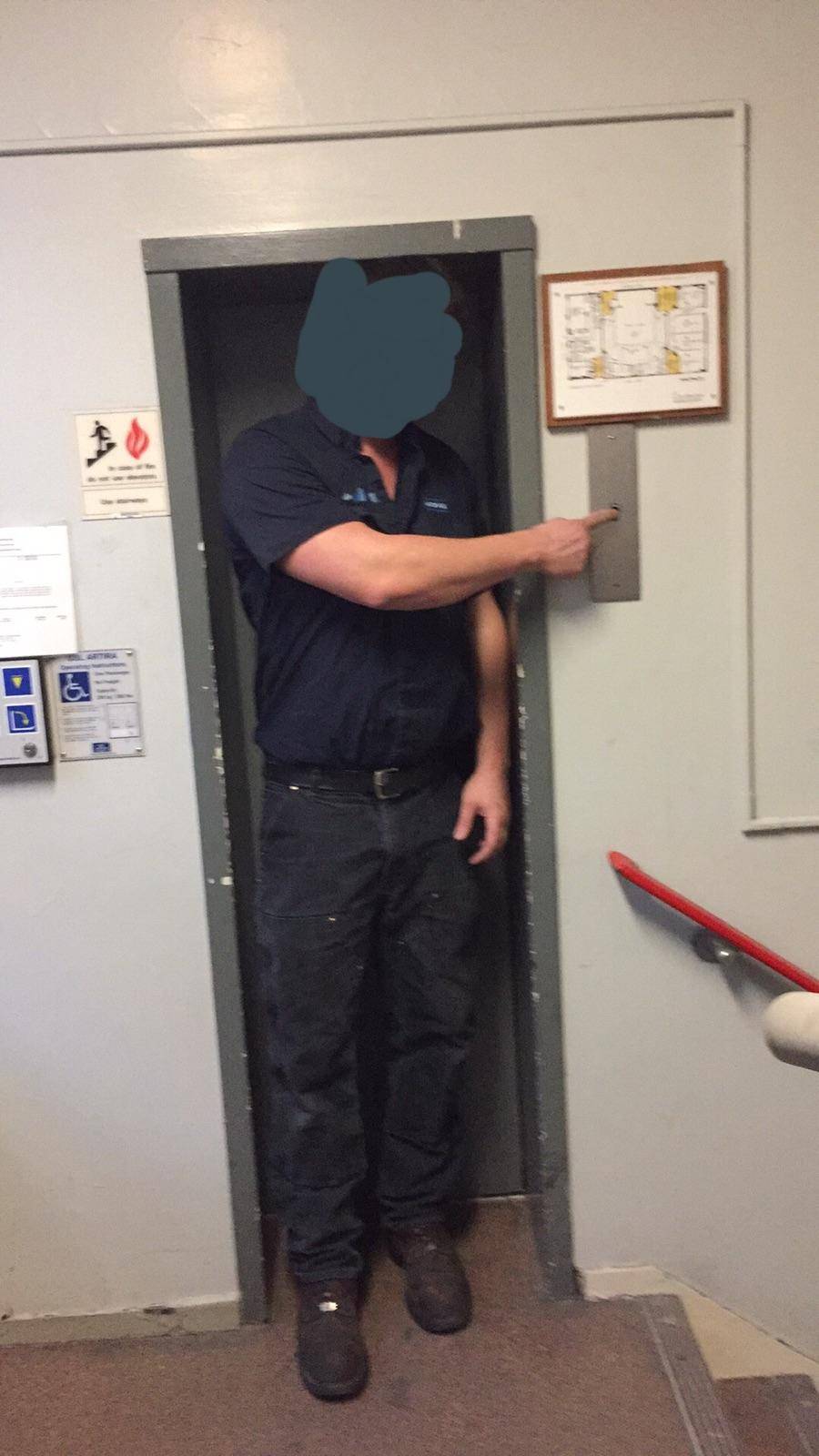 I'm only 6'4, never seen an entrance at this height! | Scrolller