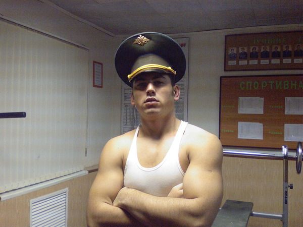 Beefy Russian soldier | Scrolller