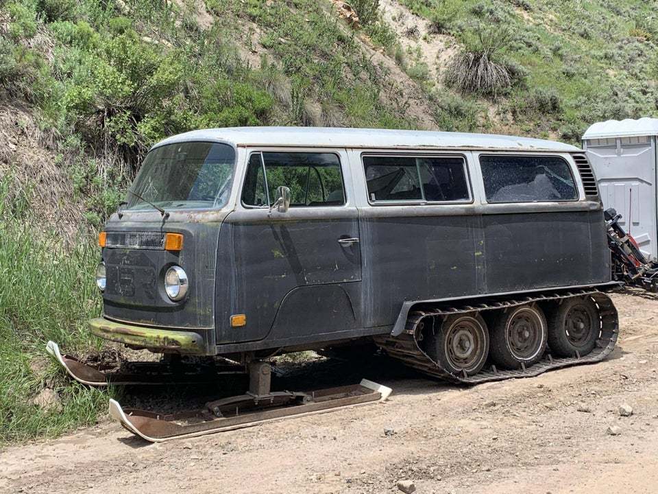 imagine if they kitted the UAZ for the last mission to look like this | Scrolller