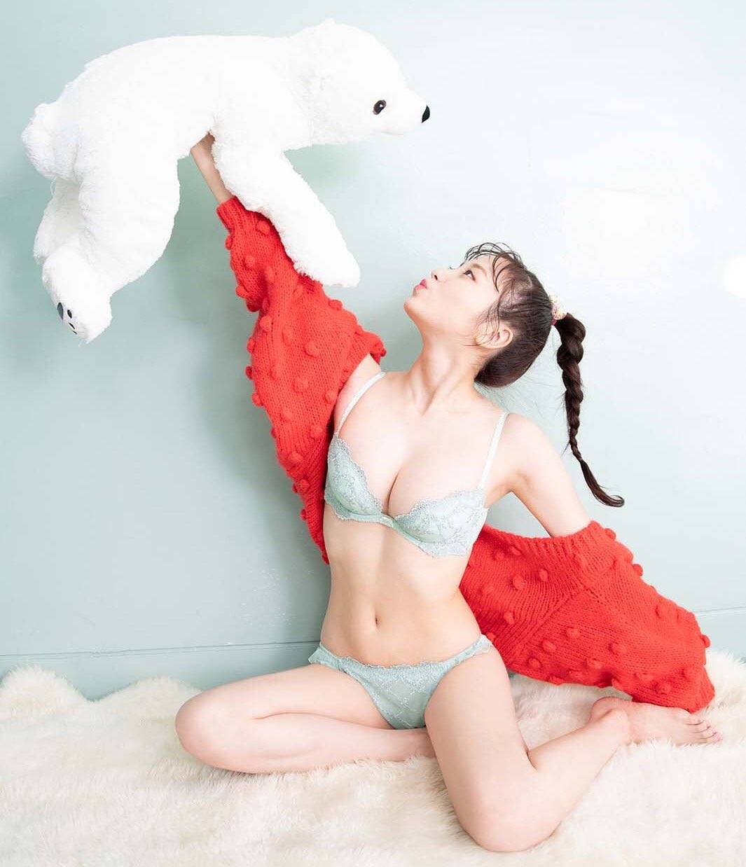 Imaizumi Yui | Scrolller