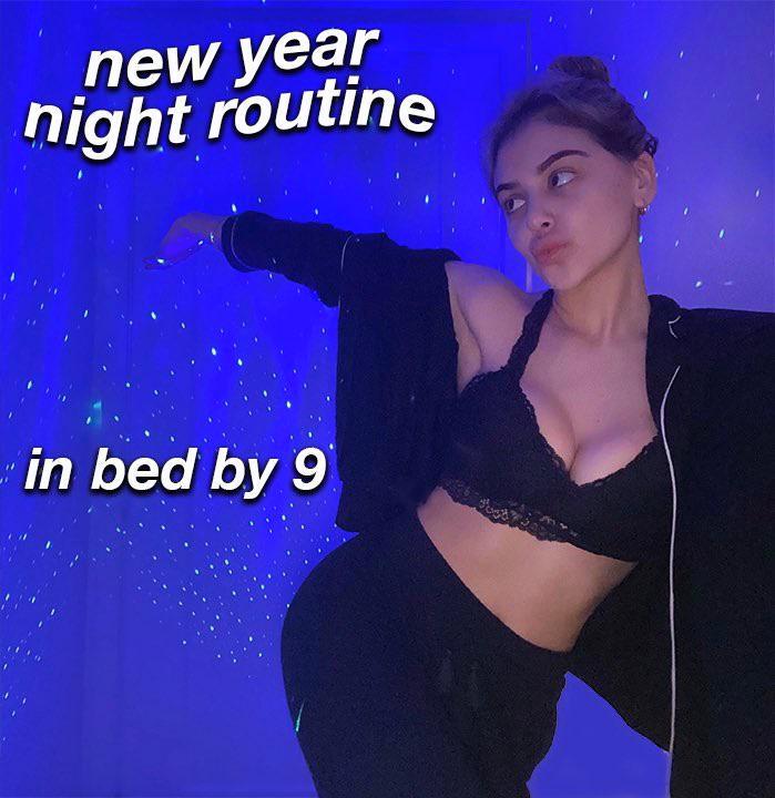 In bed by 9 | Scrolller