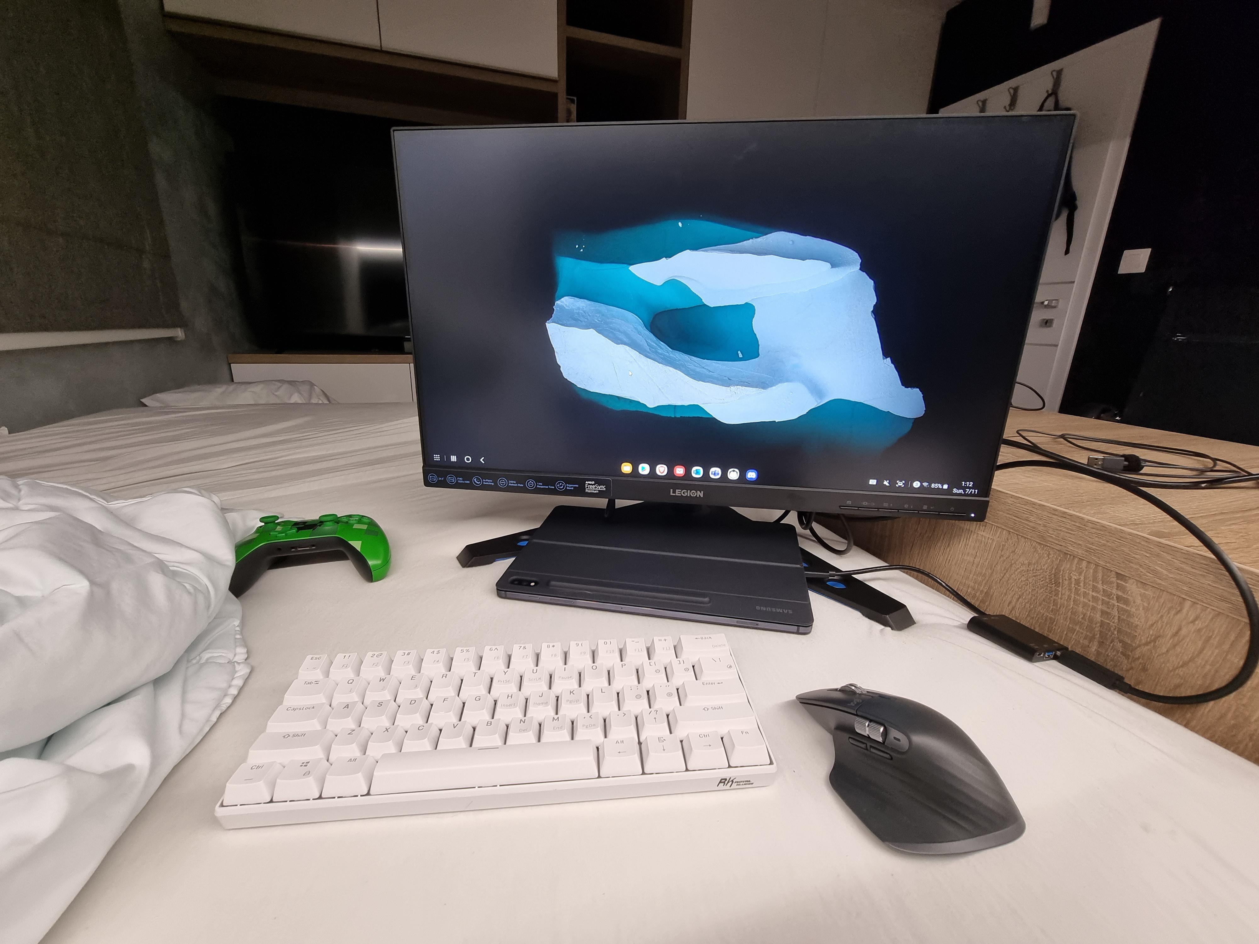 In-Bed Samsung Dex Setup Powered by my Tab S7+ | Scrolller