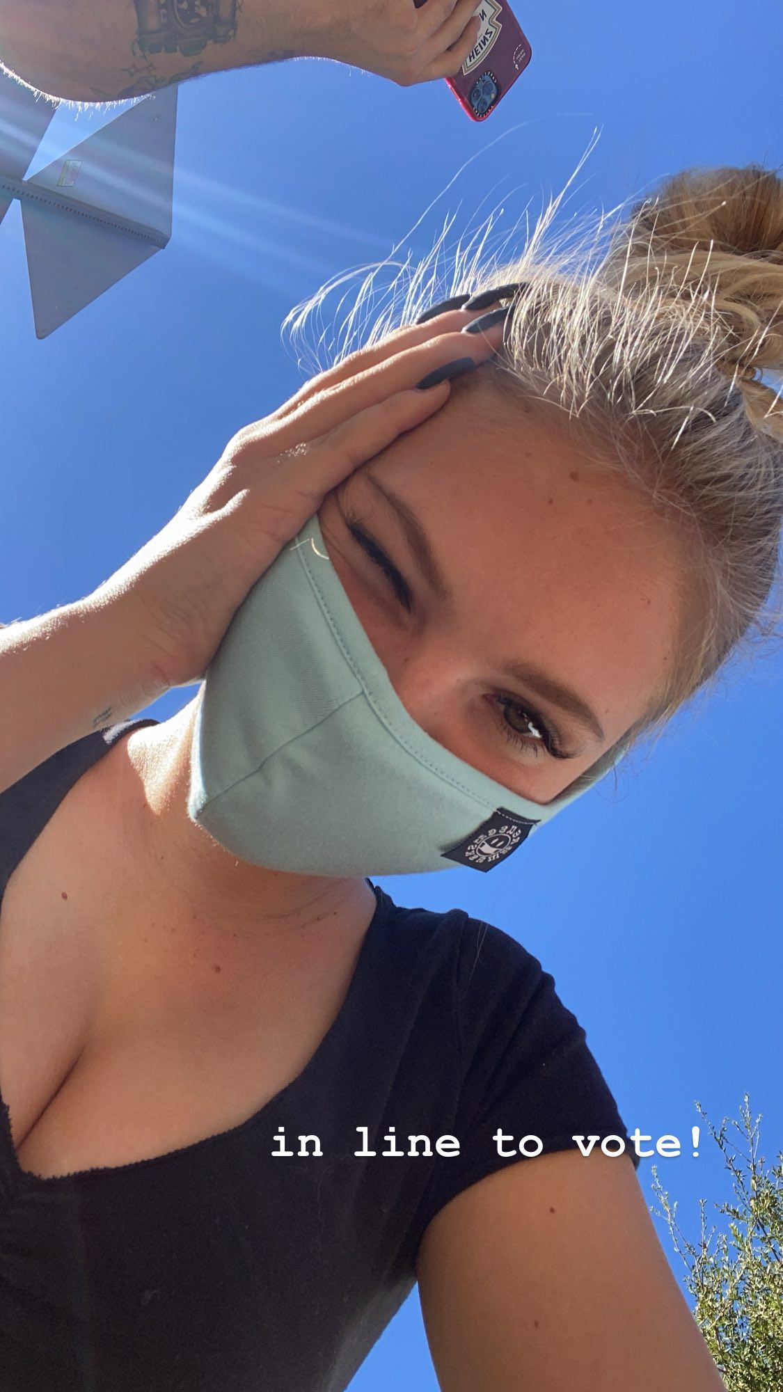 "in line to vote!" | Scrolller