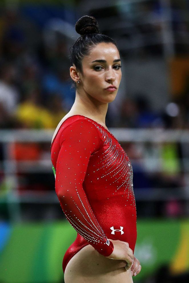 In Red Leotard | Scrolller