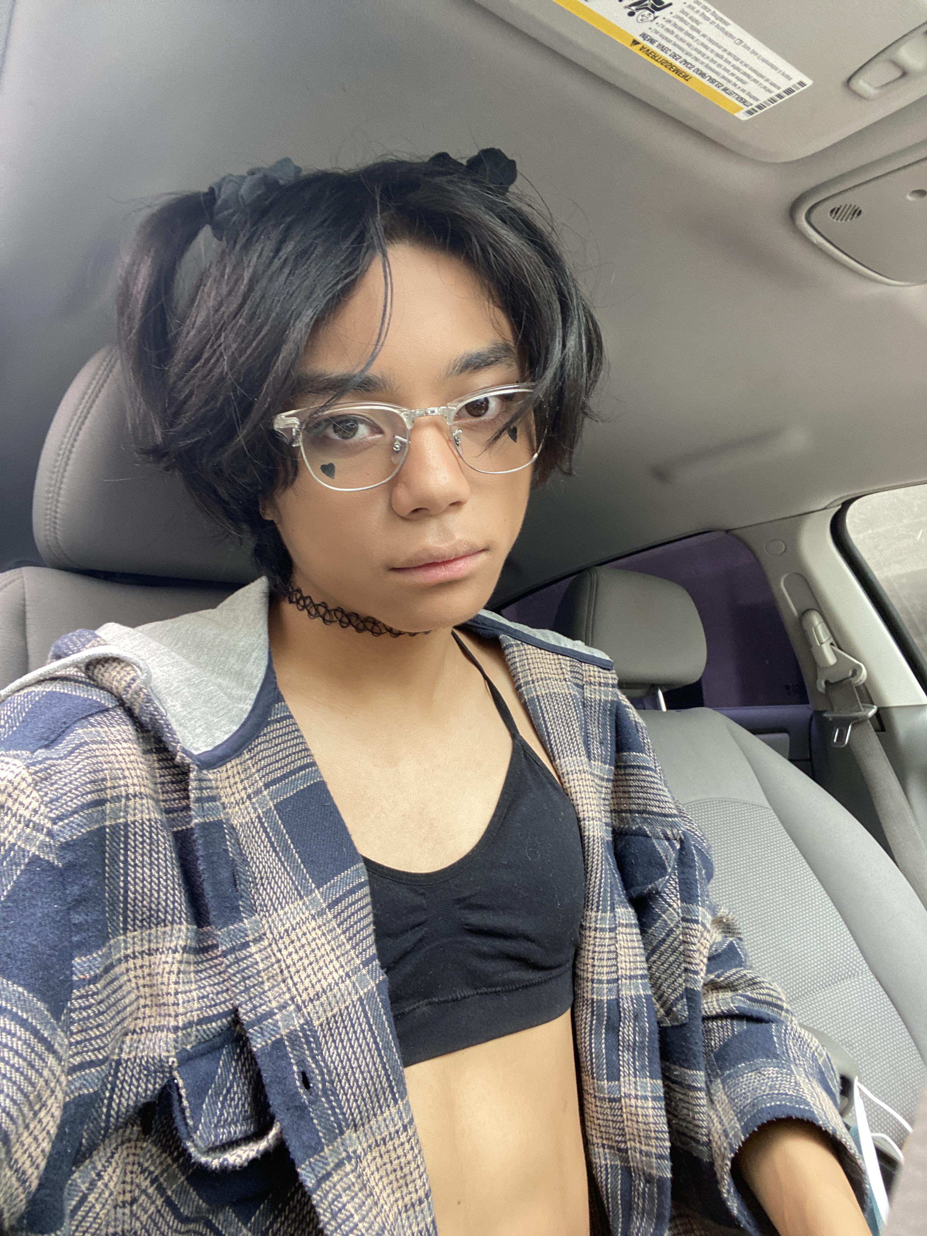 In some good ol’ gender euphoria clothing :> | Scrolller